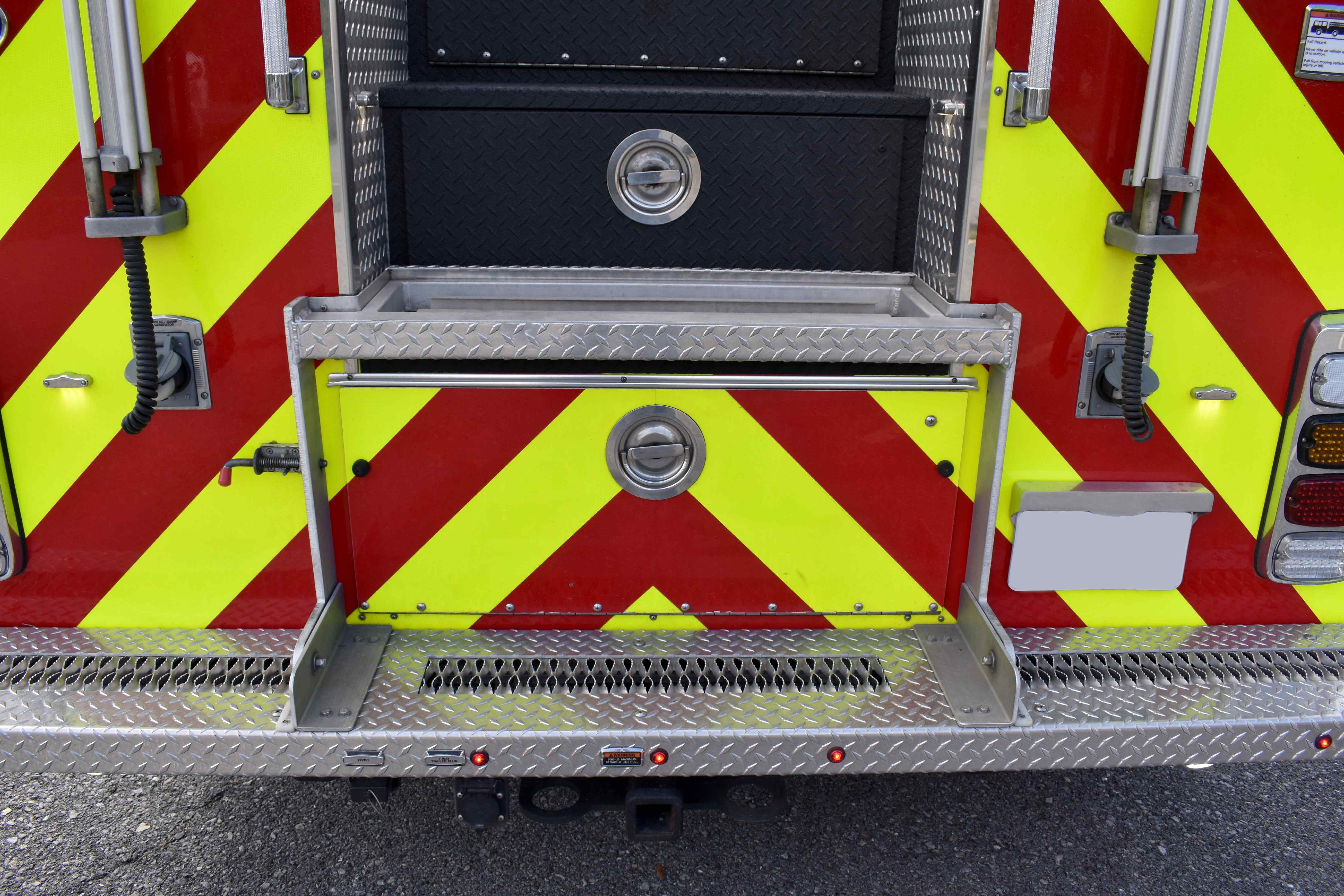 2017 Rosenbauer Commander 4x4 Heavy Rescue | Used Truck Details