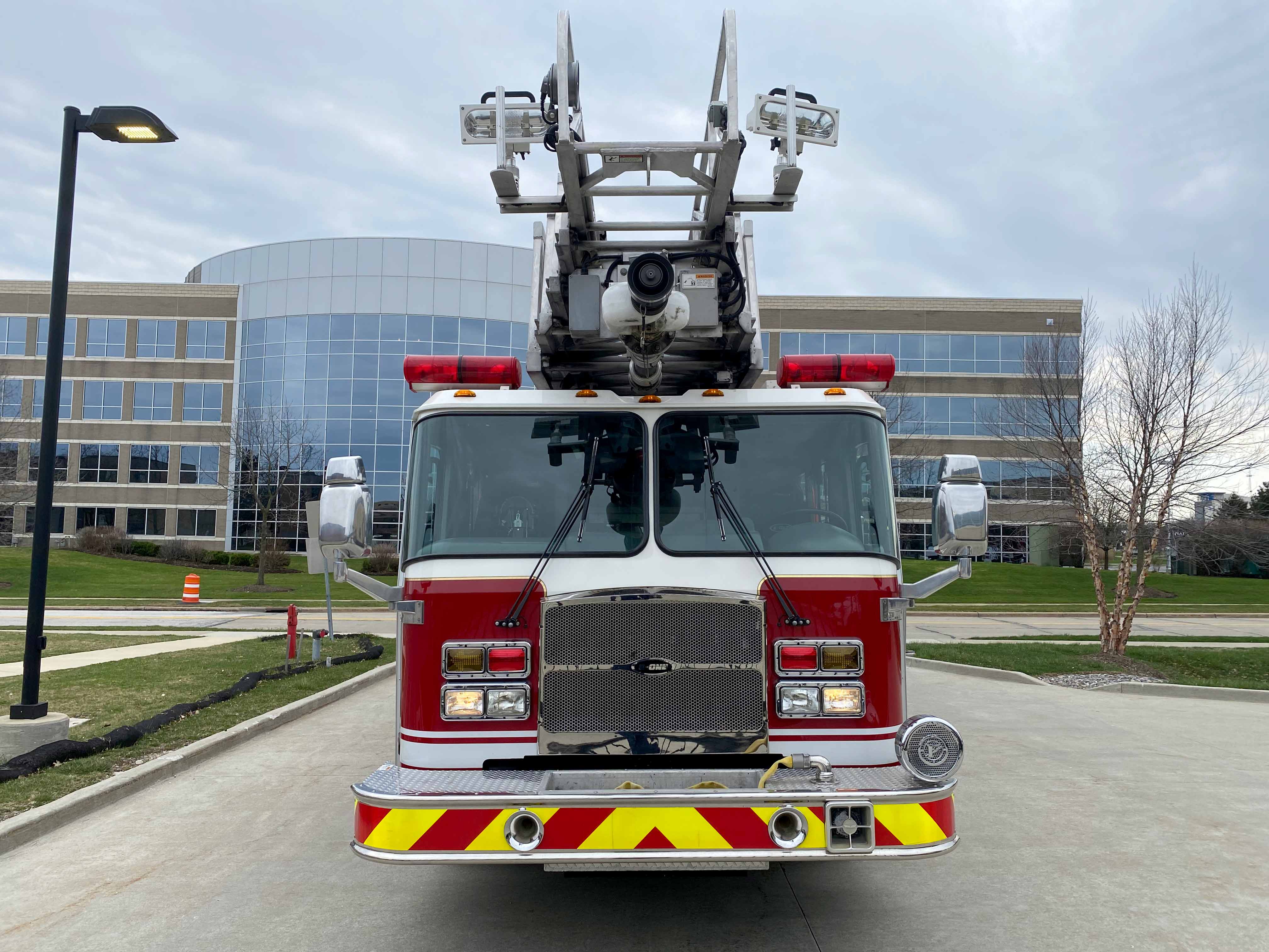 2012 E-One Cyclone II 137' Aerial | Used Truck Details