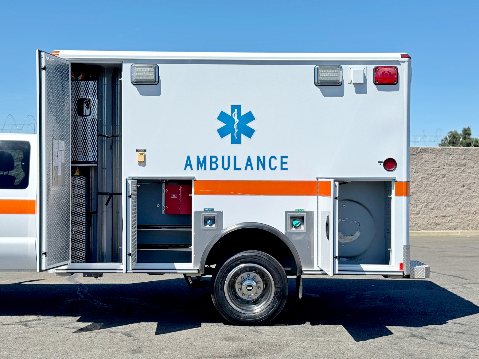 2016 Wheeled Coach Ford F450 Ambulance | Used Truck Details
