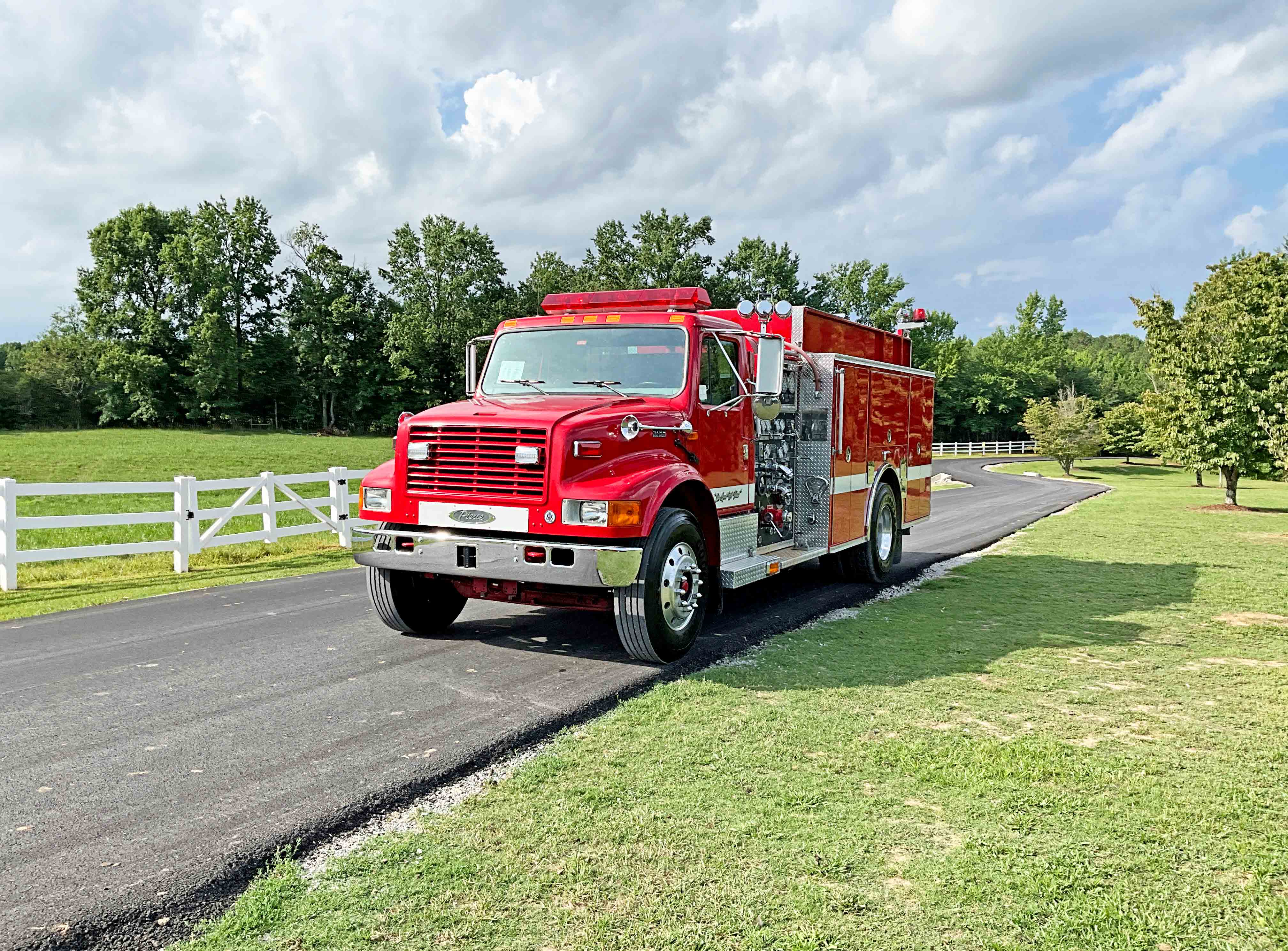 2000 Pierce International Commercial Pumper | Used Truck Details