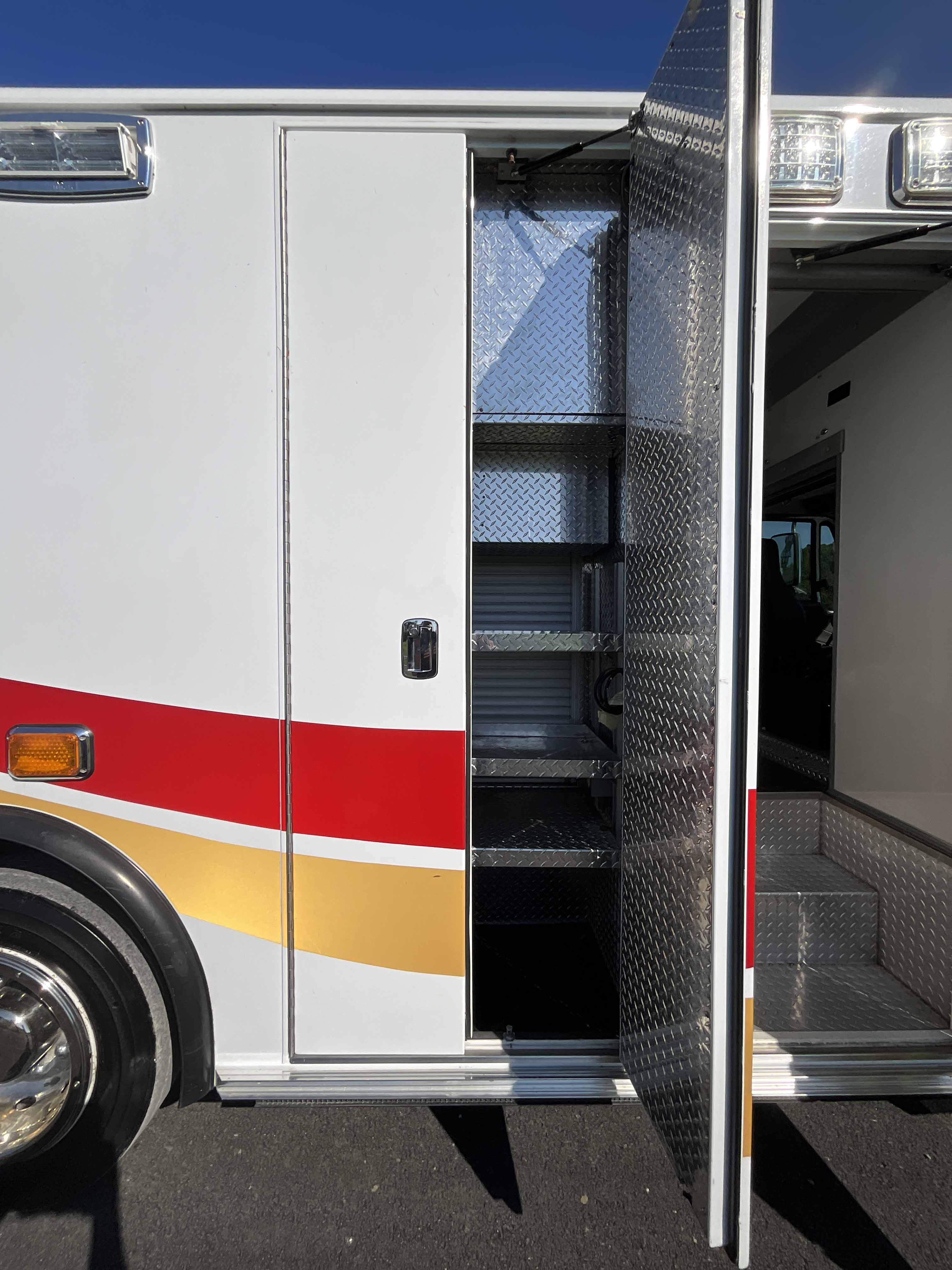 2014 Horton International Ambulance | Firetrucks Unlimited