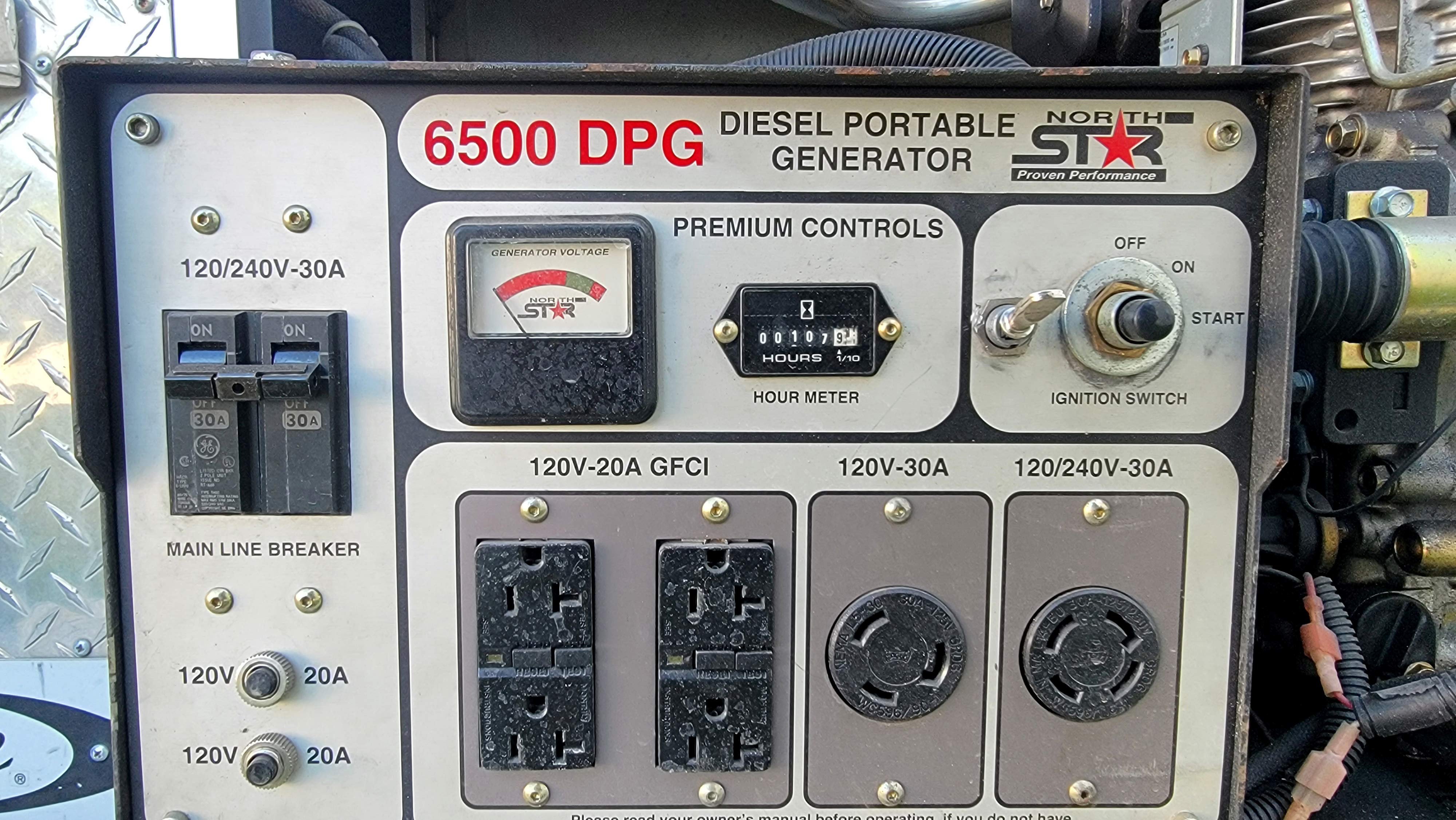 2000 Pierce International Commercial Pumper | Used Truck Details