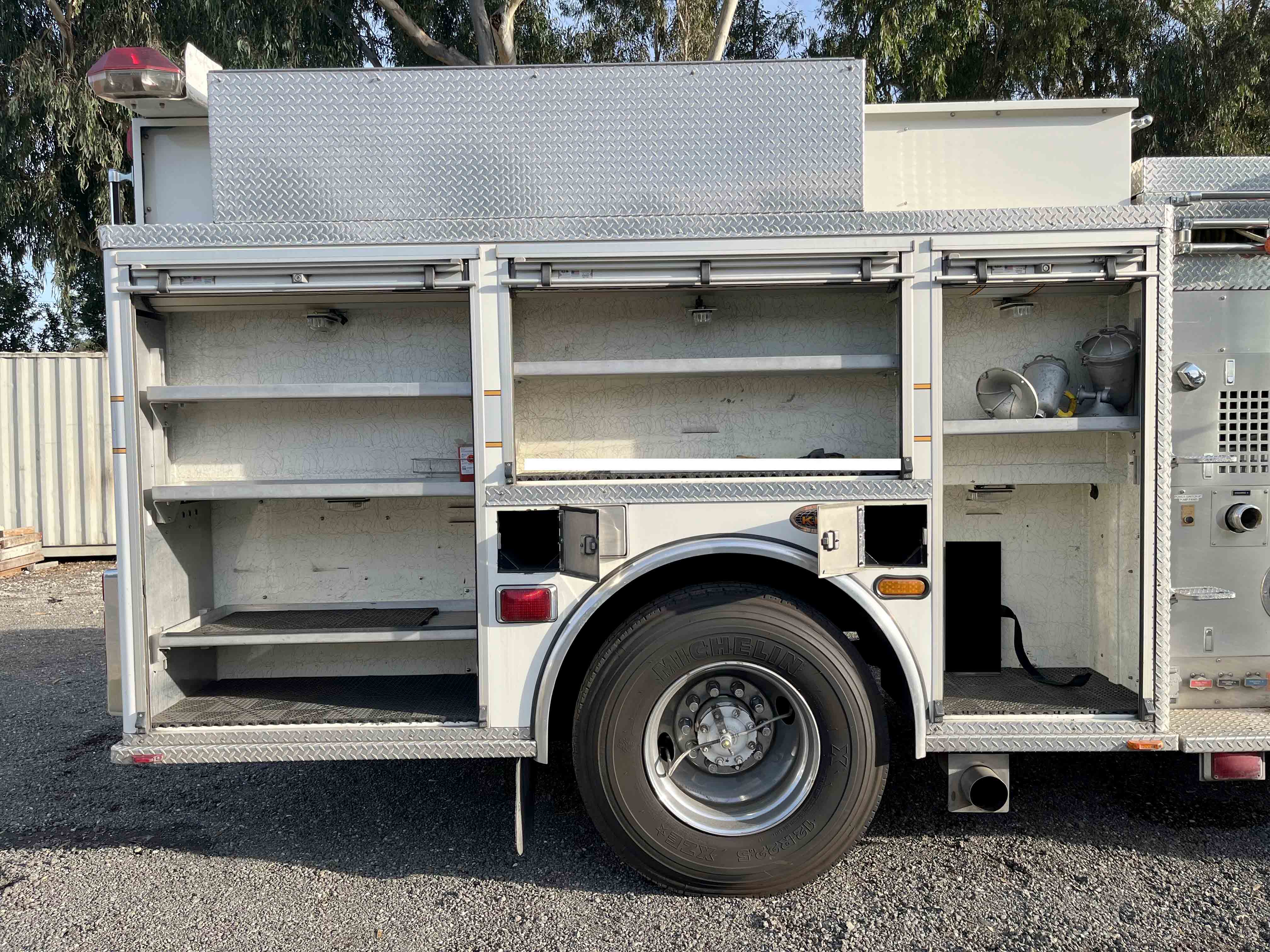 2002 KME Excel Pumper | Firetrucks Unlimited