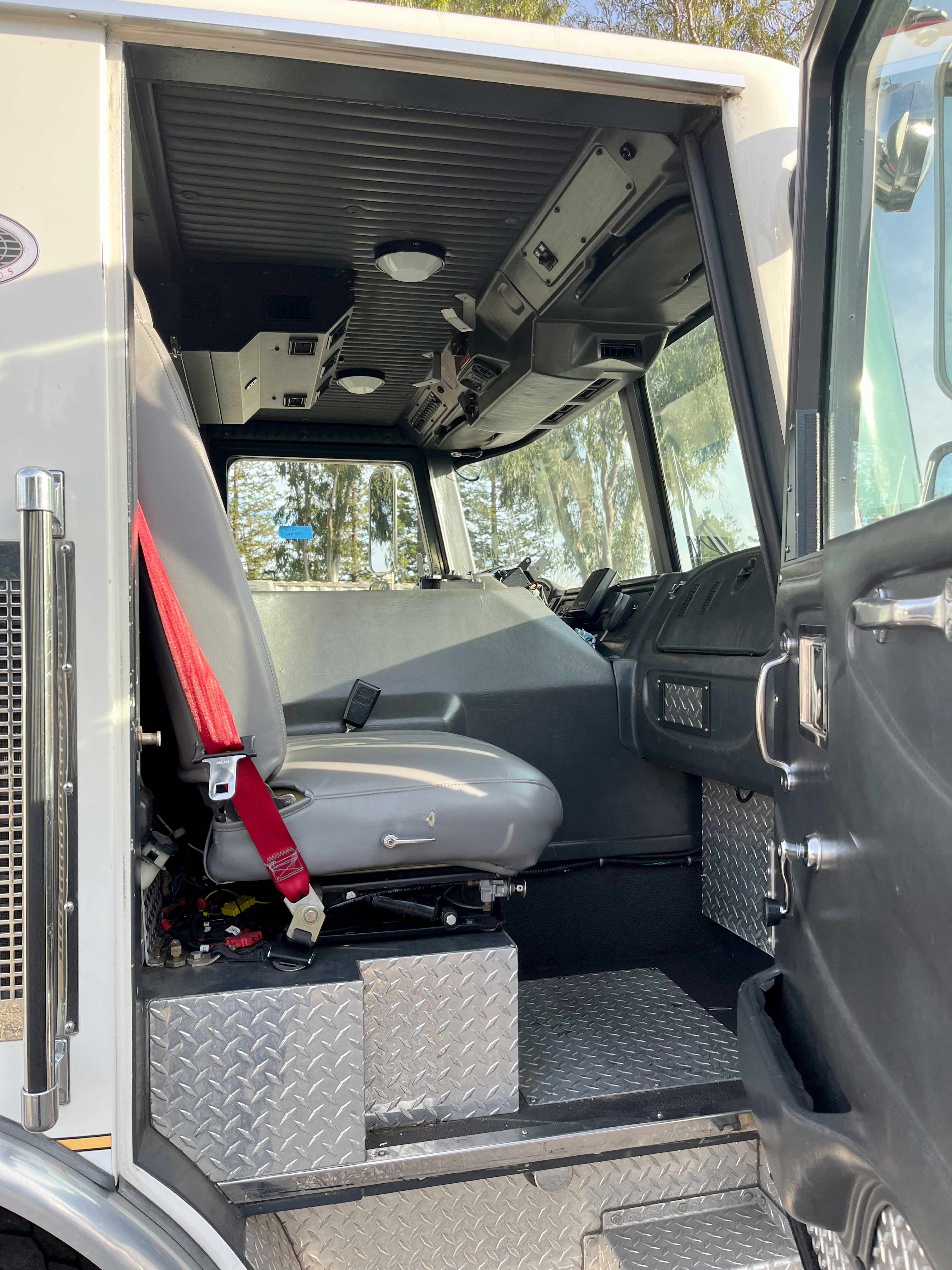 2002 KME Excel Pumper | Firetrucks Unlimited