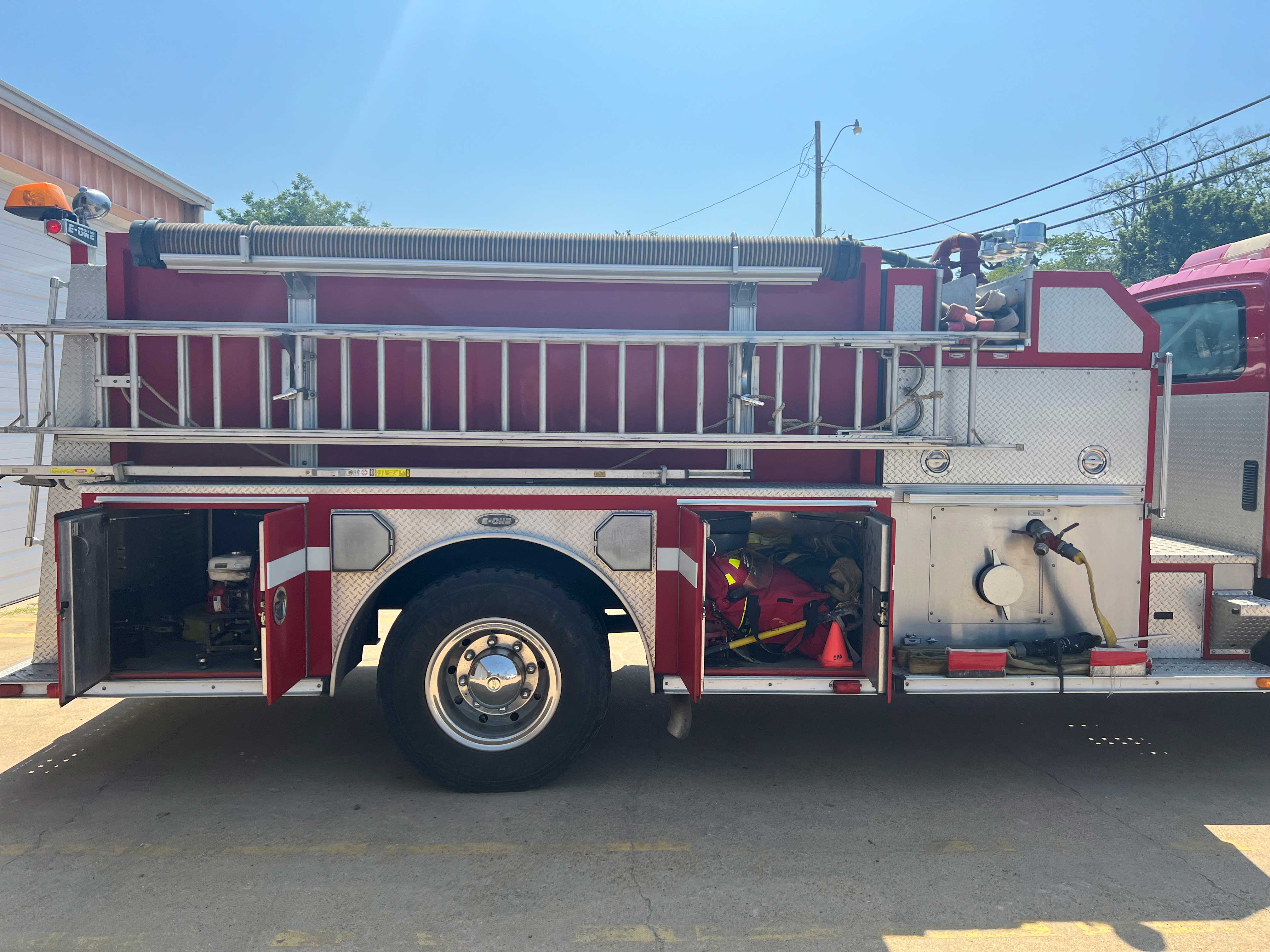 2002 E-One International Commercial Pumper | Used Truck Details