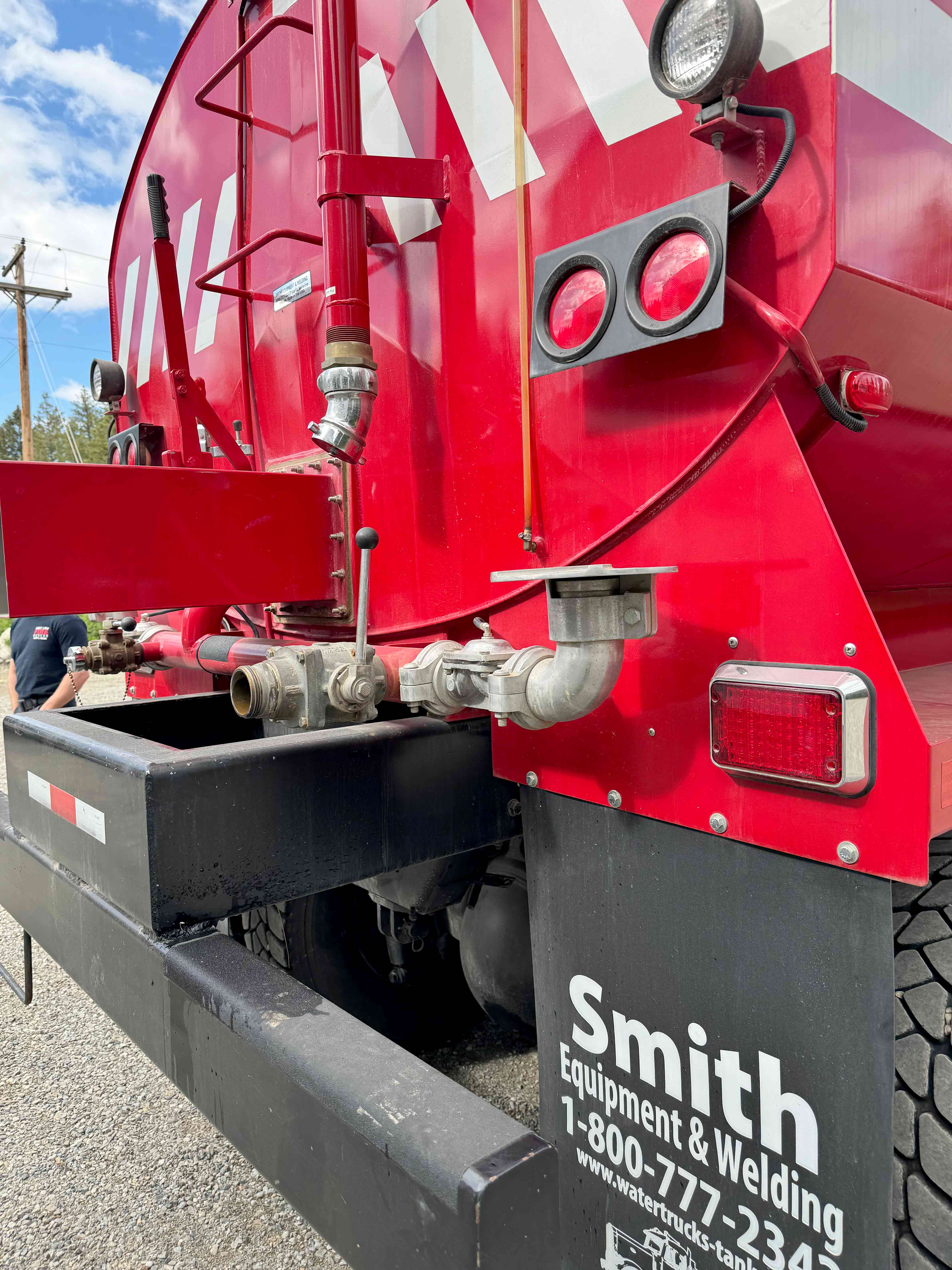 2009 Freightliner Commercial Elliptical Tanker | Used Truck Details
