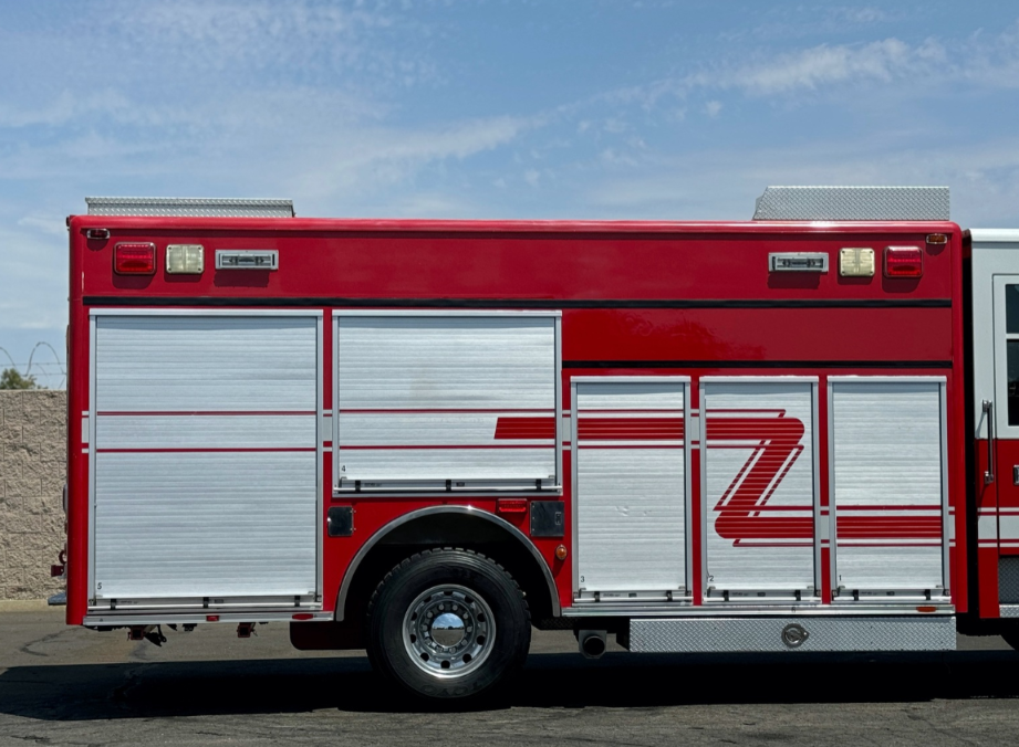 1999 Pierce Walk-In Heavy Rescue | Firetrucks Unlimited