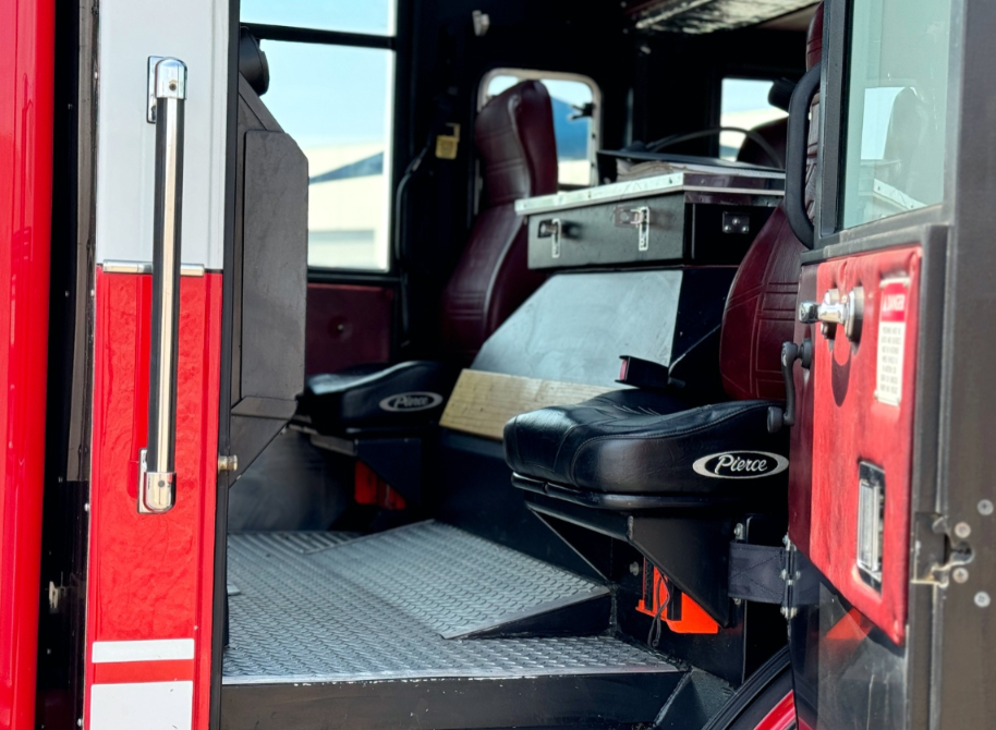 1999 Pierce Walk-In Heavy Rescue | Used Truck Details