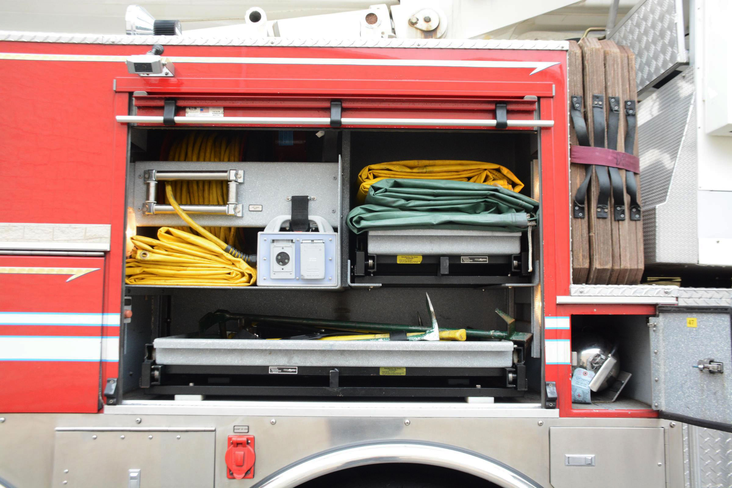 2002 Saulsbury E-One 100' Bronto | Used Truck Details