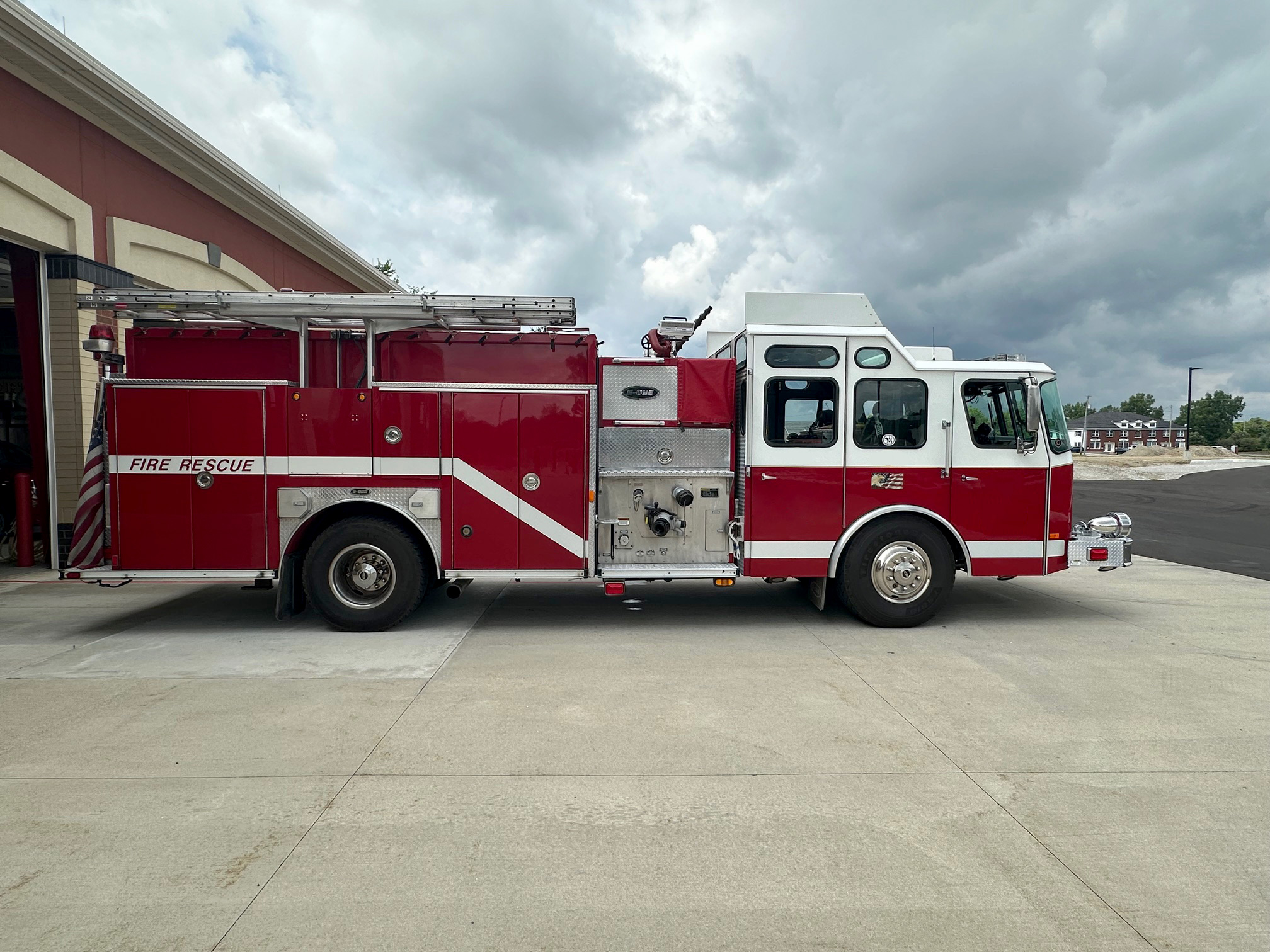 2000 E-One Cyclone Pumper | Firetrucks Unlimited