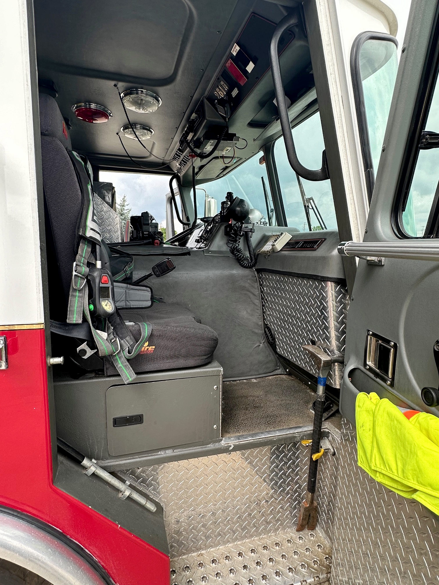 2000 E-One Cyclone Pumper | Firetrucks Unlimited