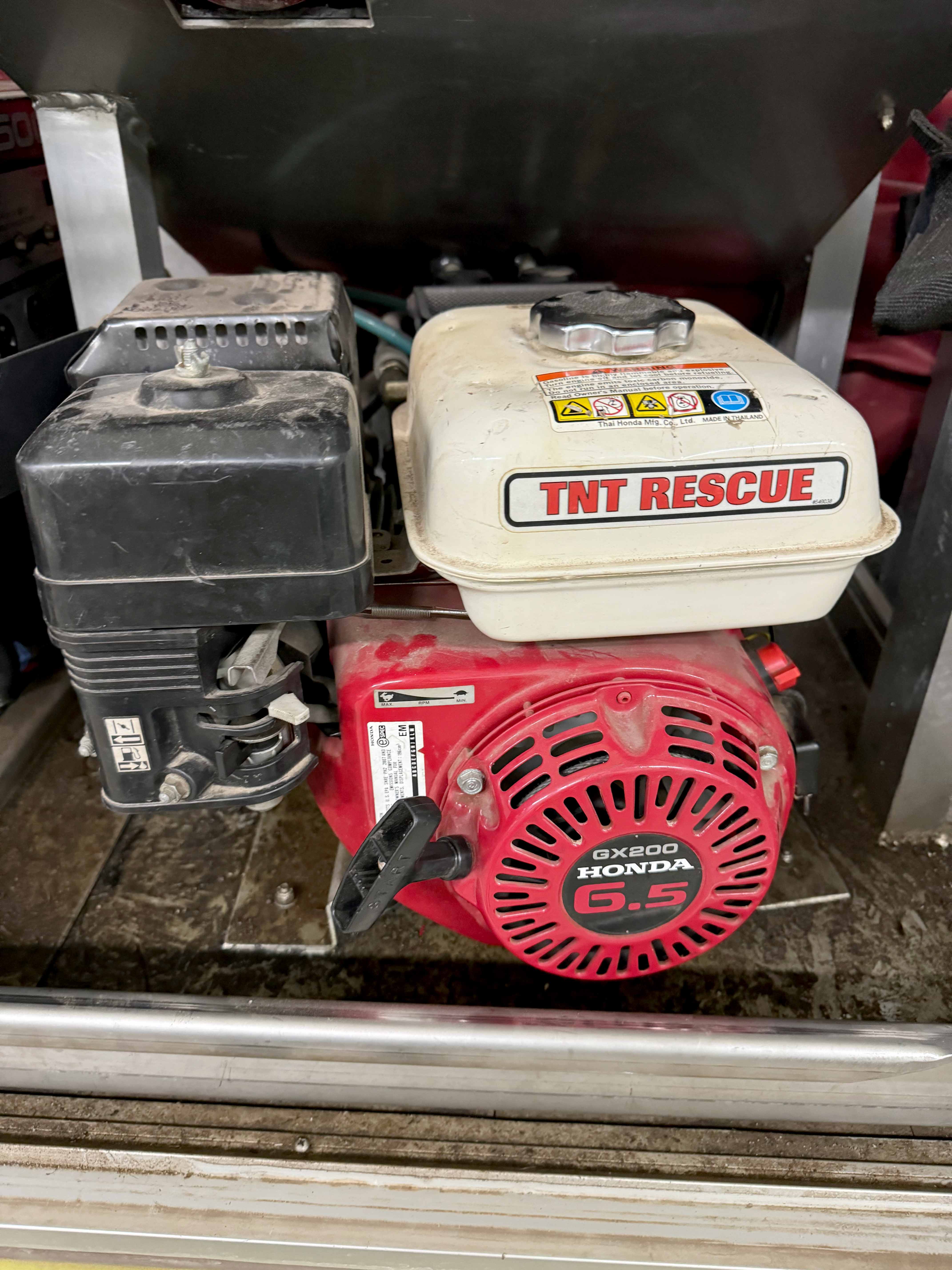 2005 Rosenbauer Freightliner Walk-In Rescue | Used Truck Details