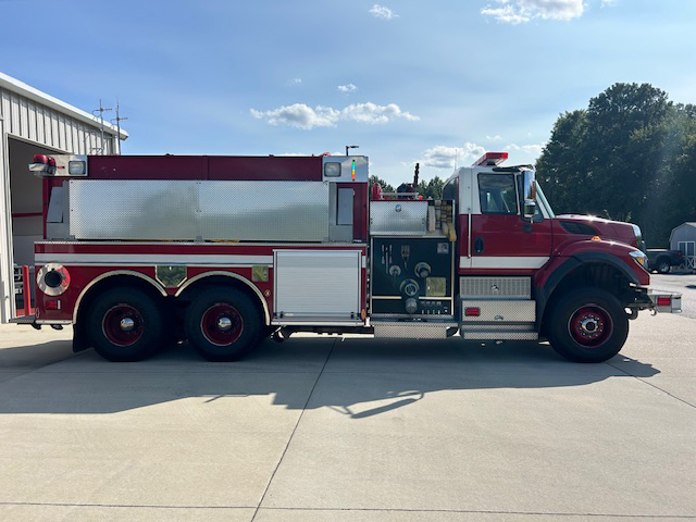 2009 Pierce International Commercial Pumper Tanker | Used Truck Details