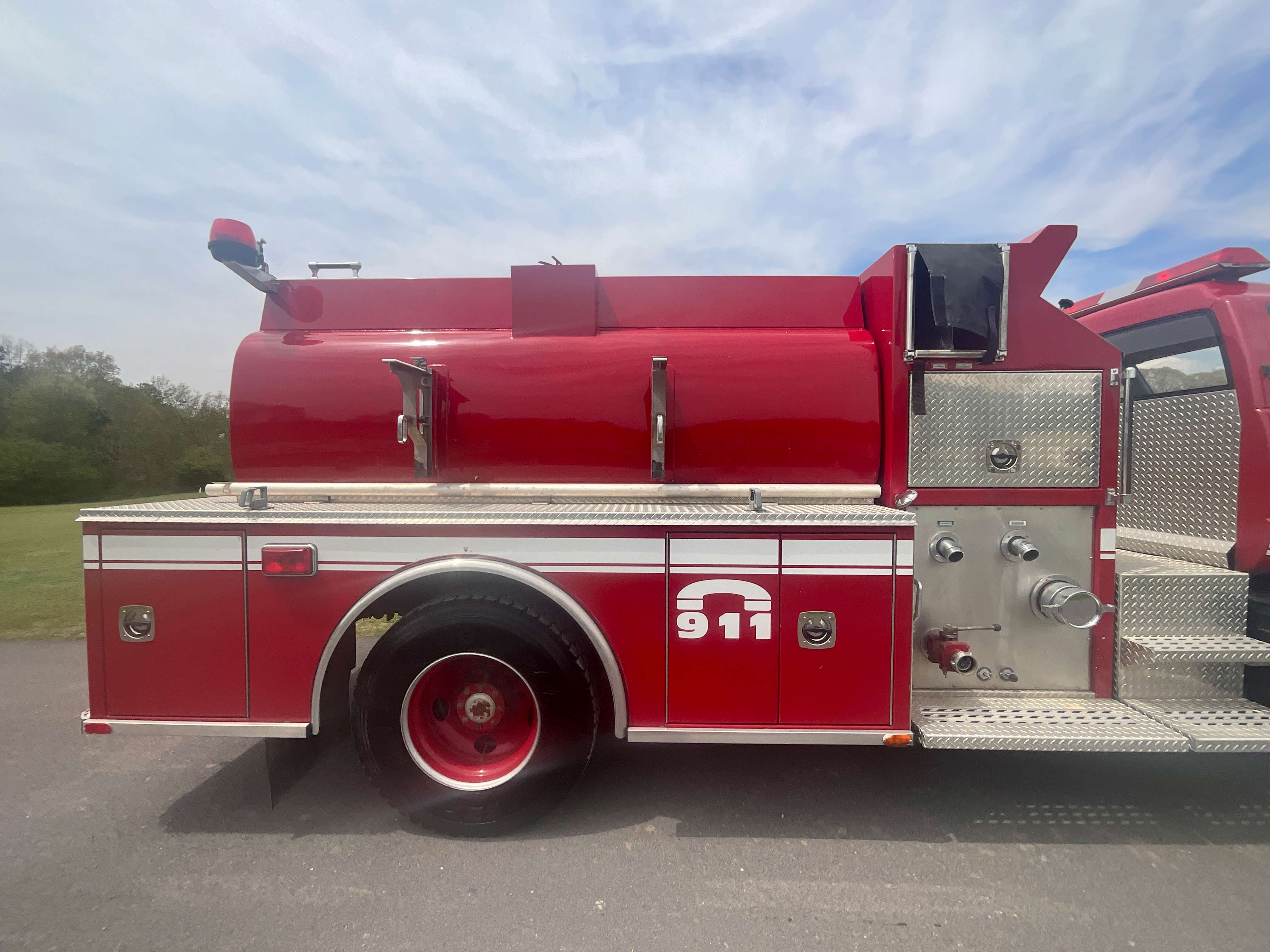 2000 Almonte GMC Commercial Pumper Tanker | Used Truck Details