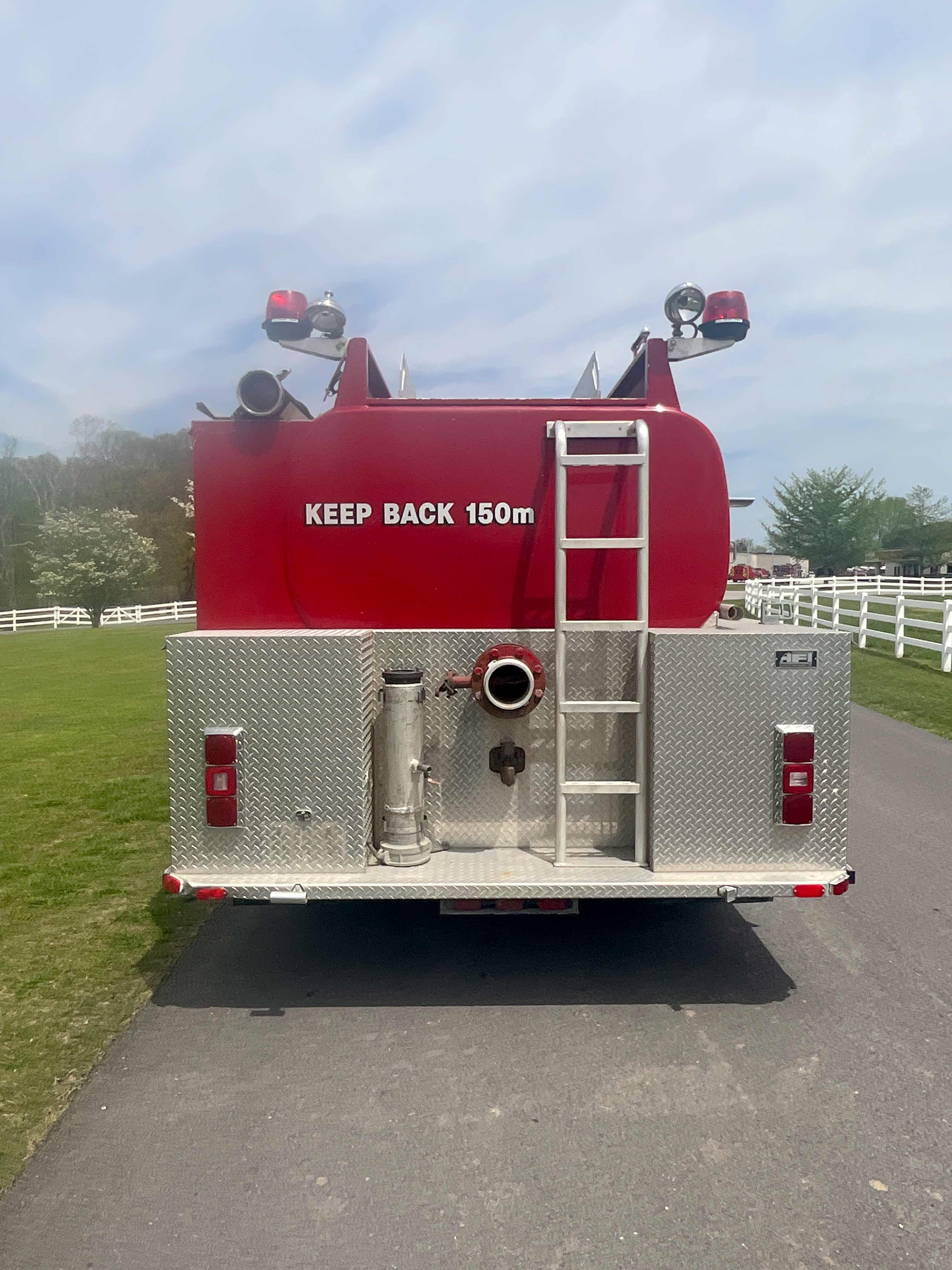 2000 Almonte GMC Commercial Pumper Tanker | Used Truck Details