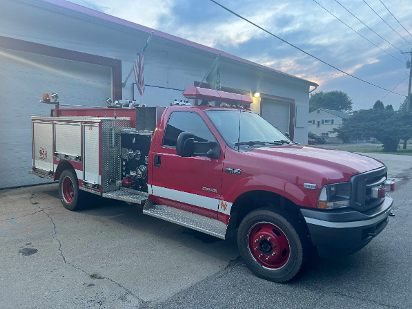 2003 Pierce Ford 4x4 Commercial Mini Pumper | Firetrucks Unlimited