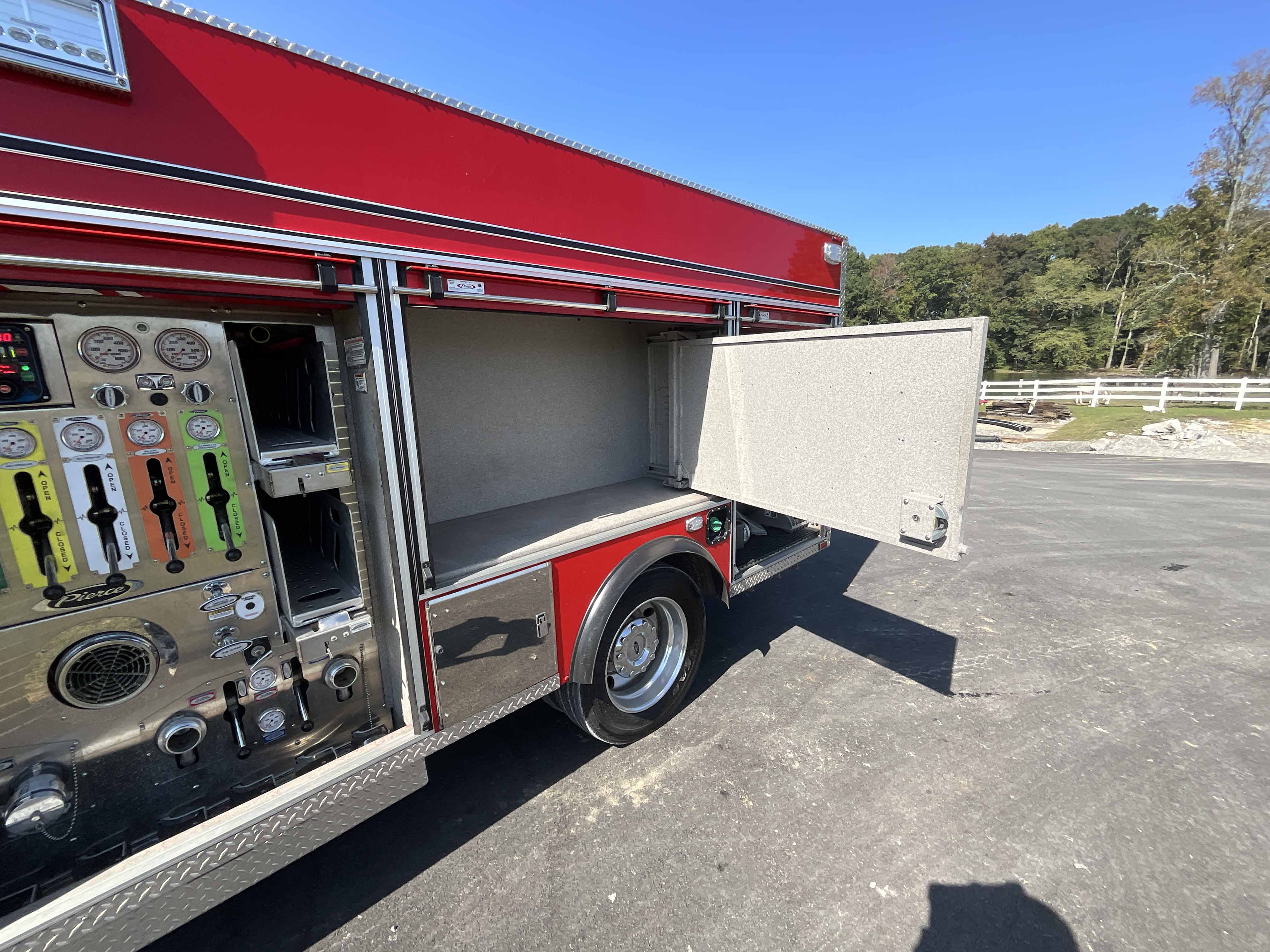 2017 Pierce Ford 4x4 Commercial Mini Pumper | Used Truck Details