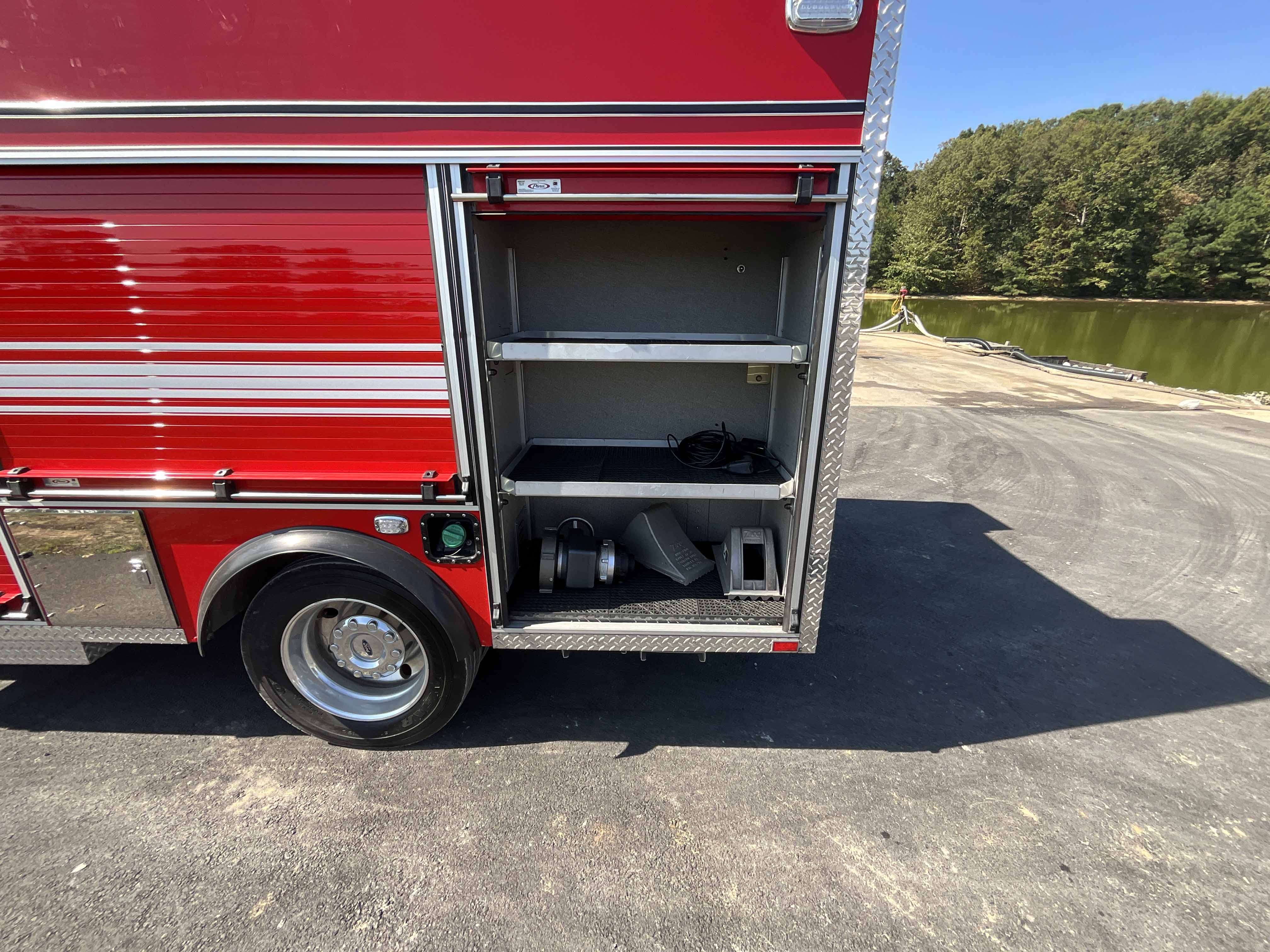 2017 Pierce Ford 4x4 Commercial Mini Pumper | Firetrucks Unlimited