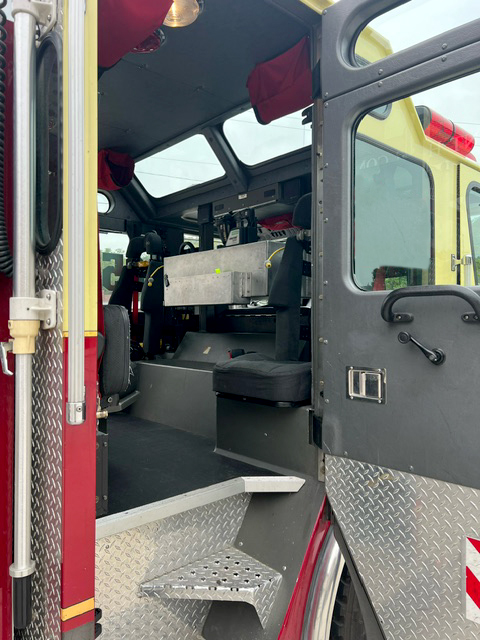 2005 E-One Cyclone II Pumper | Used Truck Details