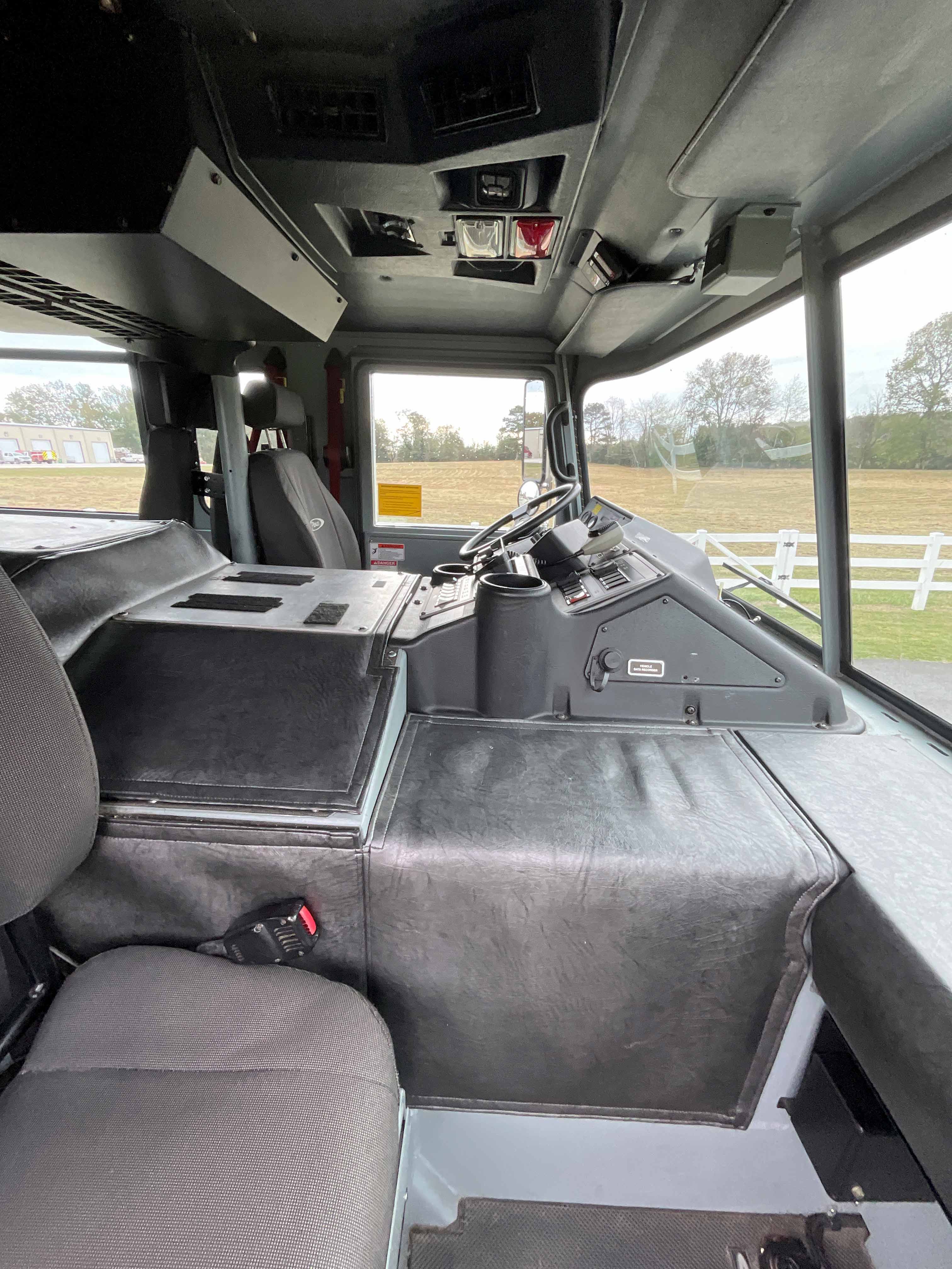 2010 Pierce Saber PUC Pumper | Used Truck Details