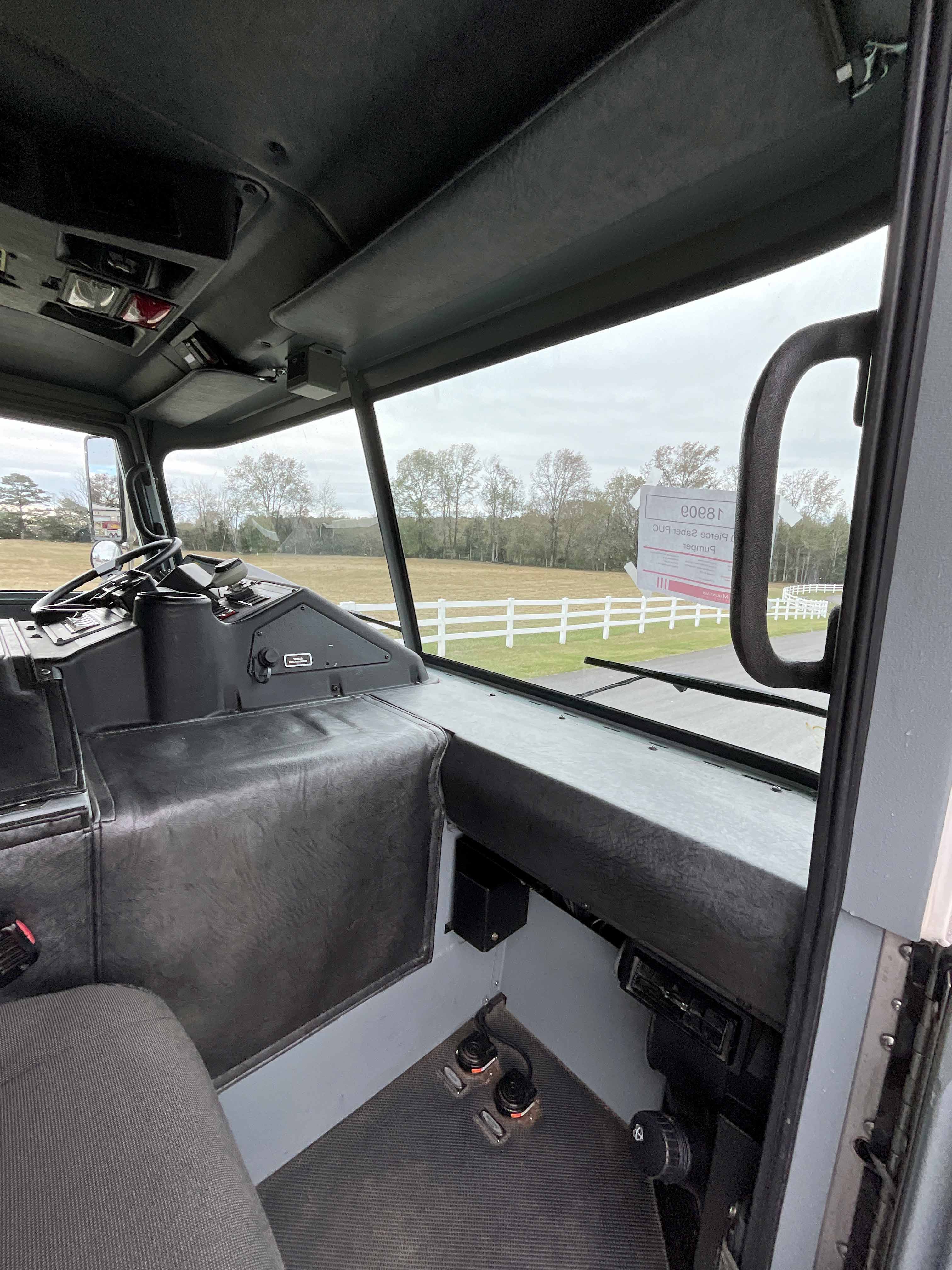 2010 Pierce Saber PUC Pumper | Used Truck Details