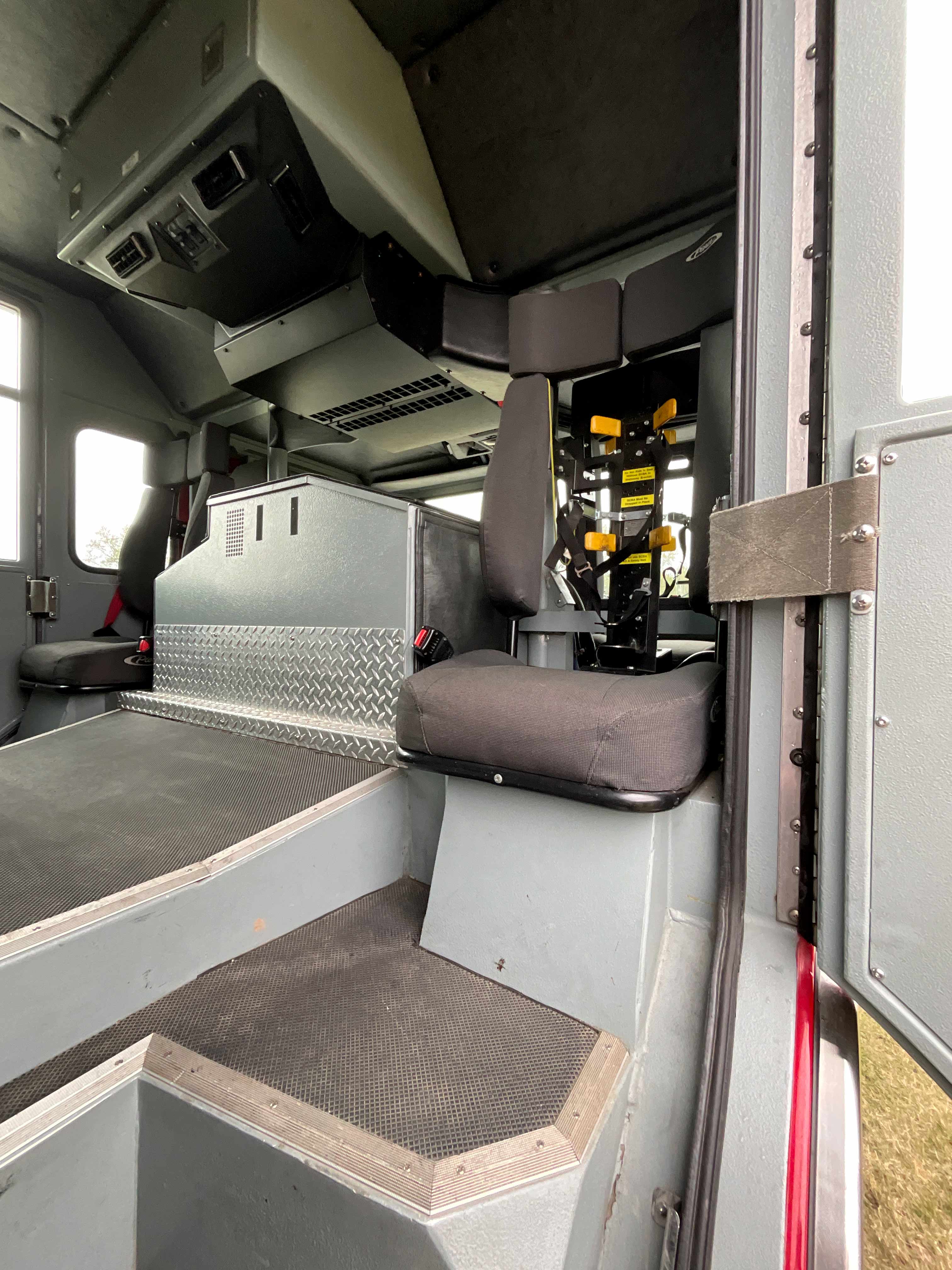 2010 Pierce Saber PUC Pumper | Used Truck Details