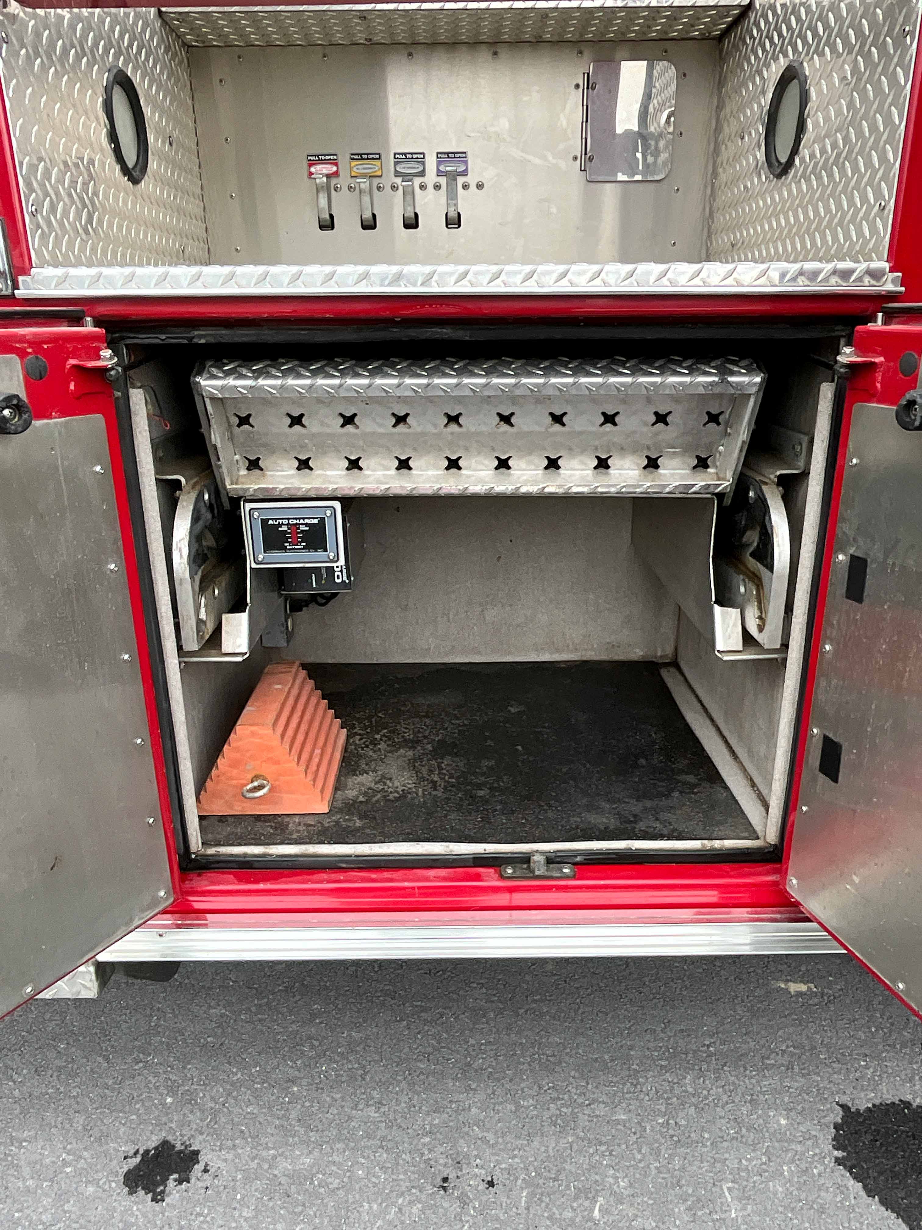 2010 Pierce Saber PUC Pumper | Used Truck Details