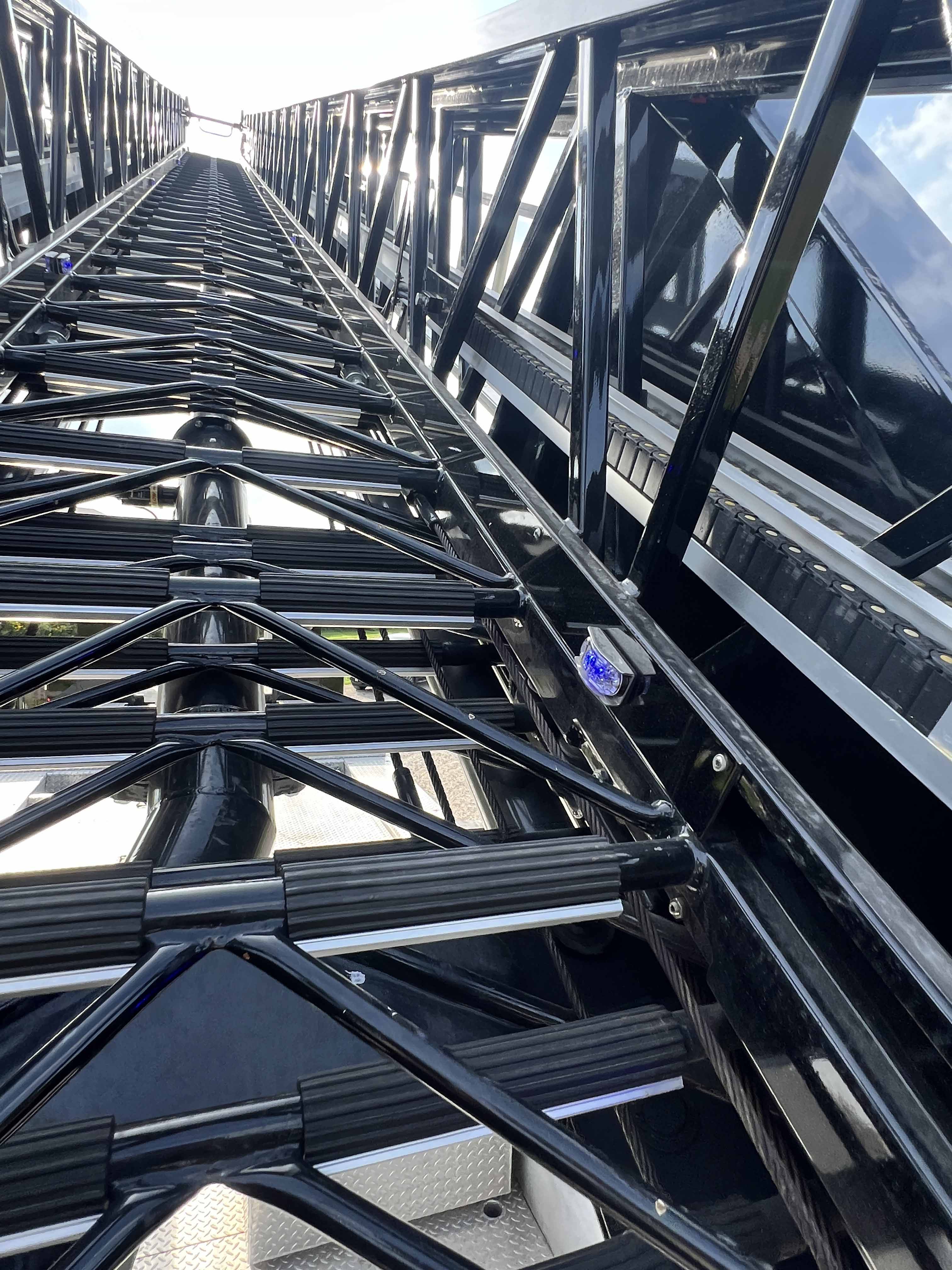 2015 Ferrara Igniter 100' Tower | Used Truck Details