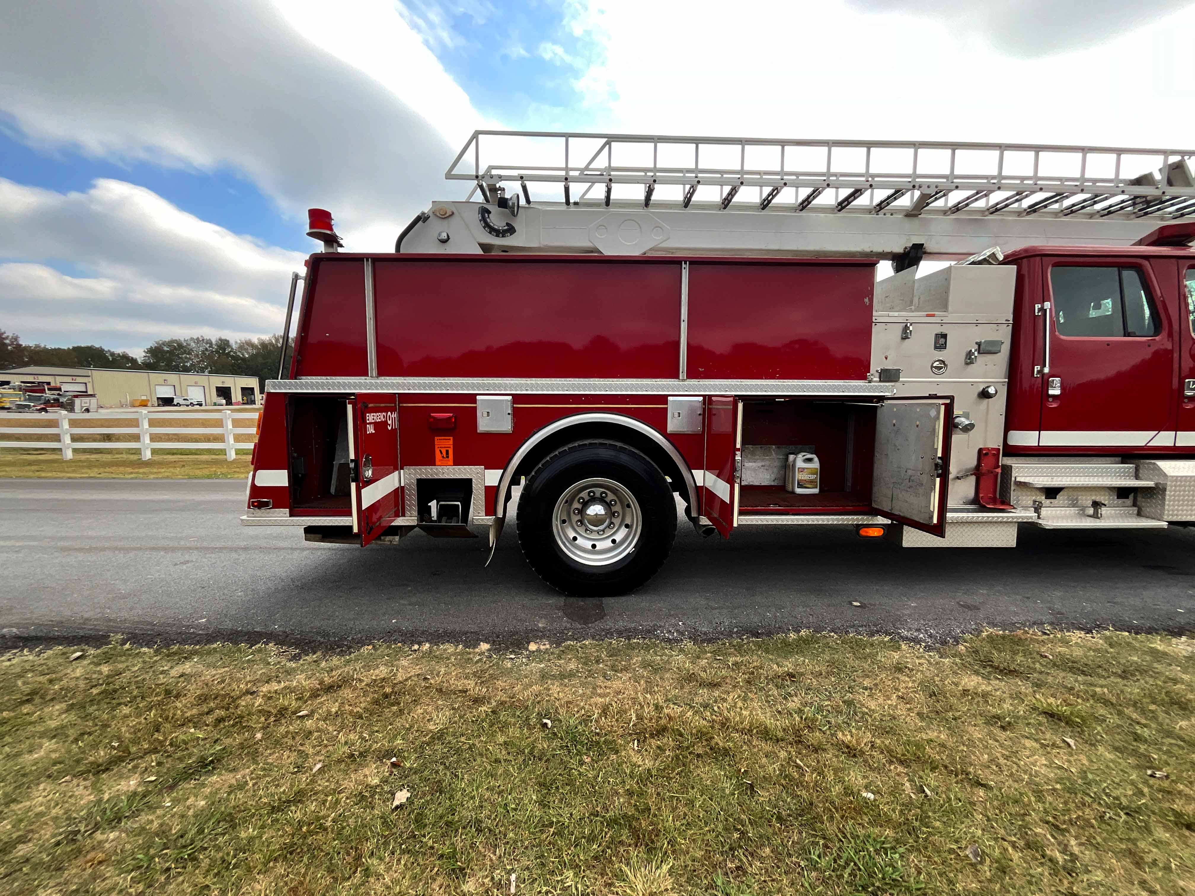 1992 KME International Commercial 55' Aerial | Firetrucks Unlimited