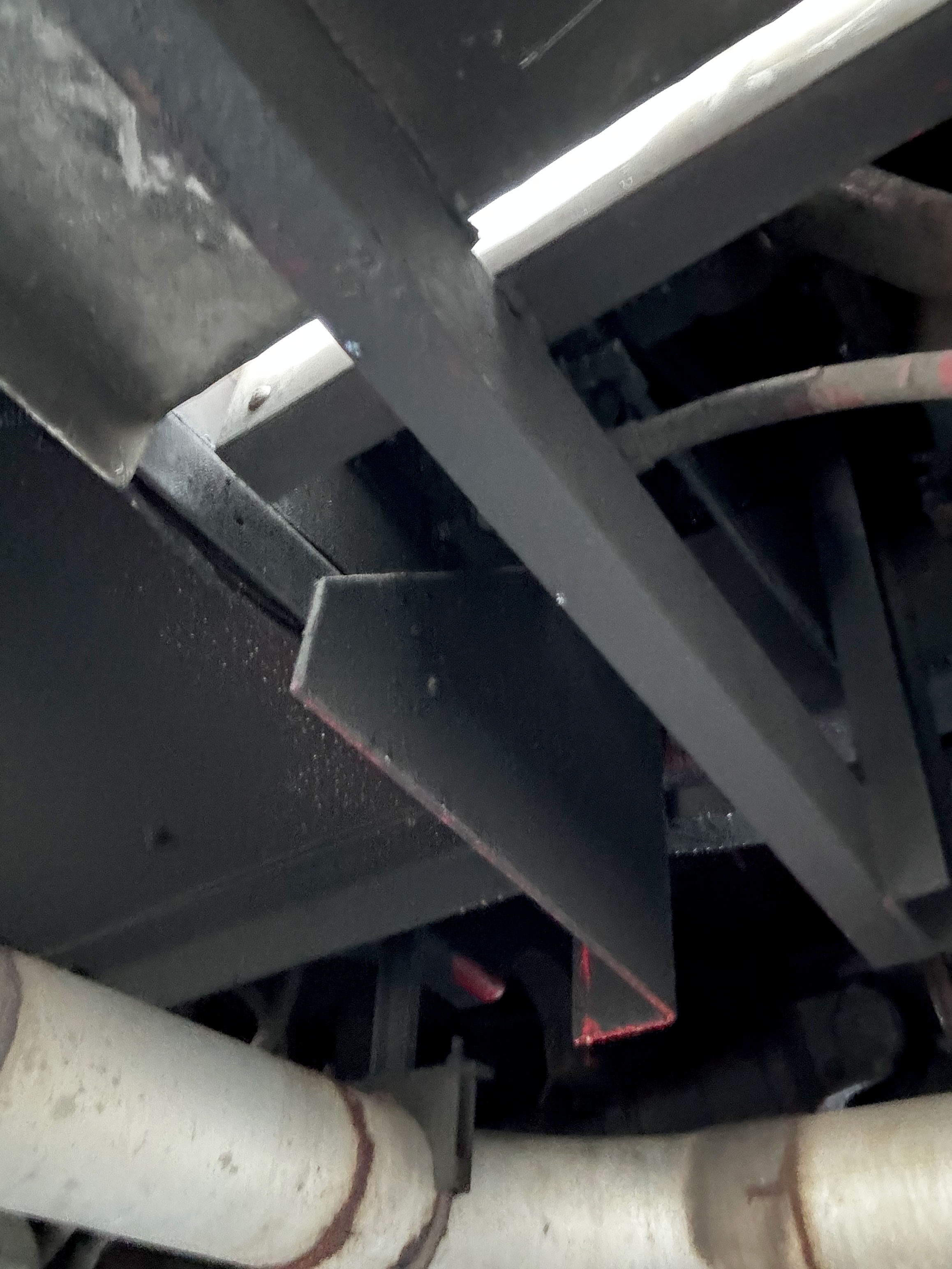 1995 Sutphen Mid-Mount 100' Platform | Firetrucks Unlimited