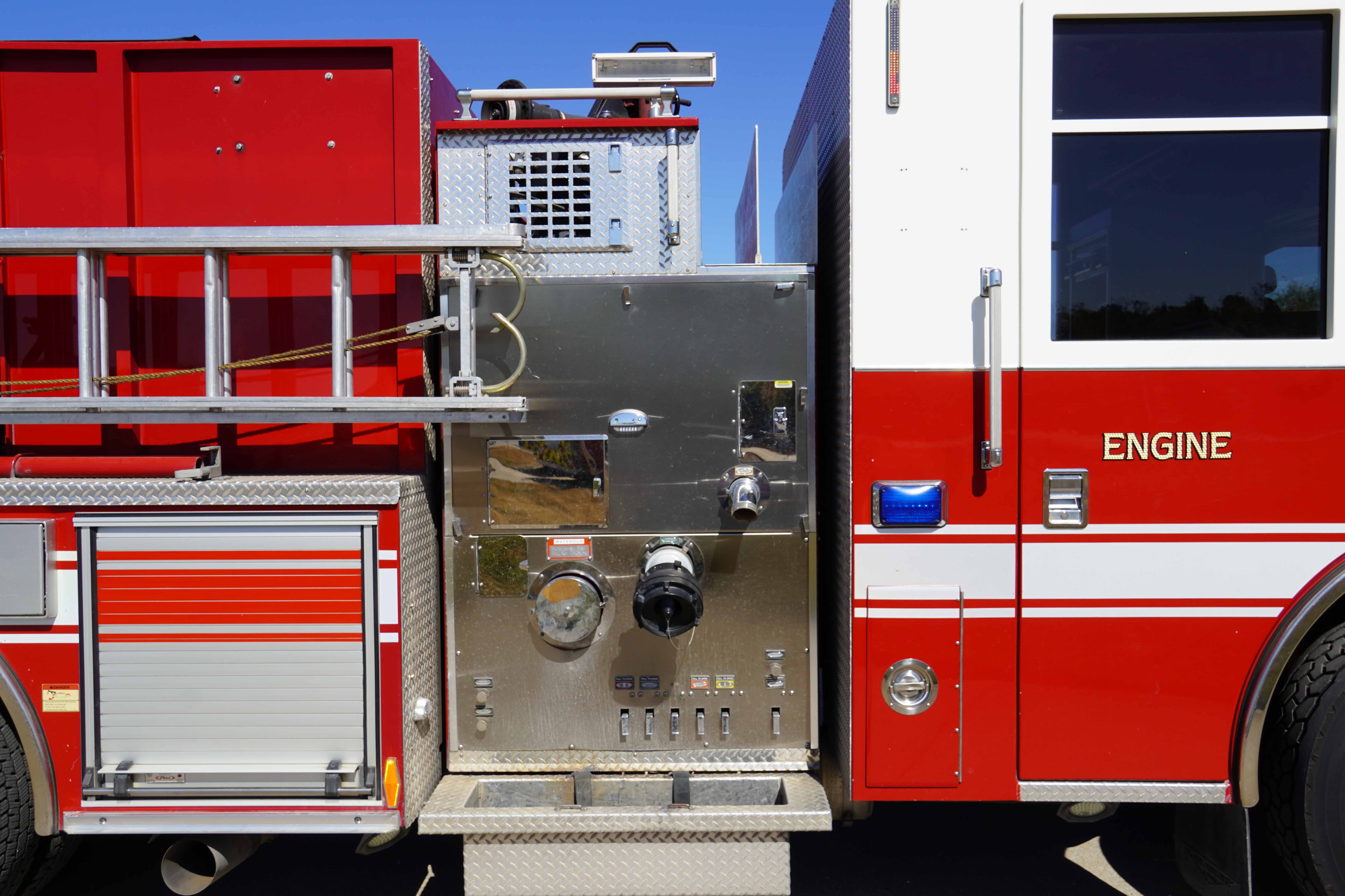 2010 Pierce Contender Pumper | Used Truck Details