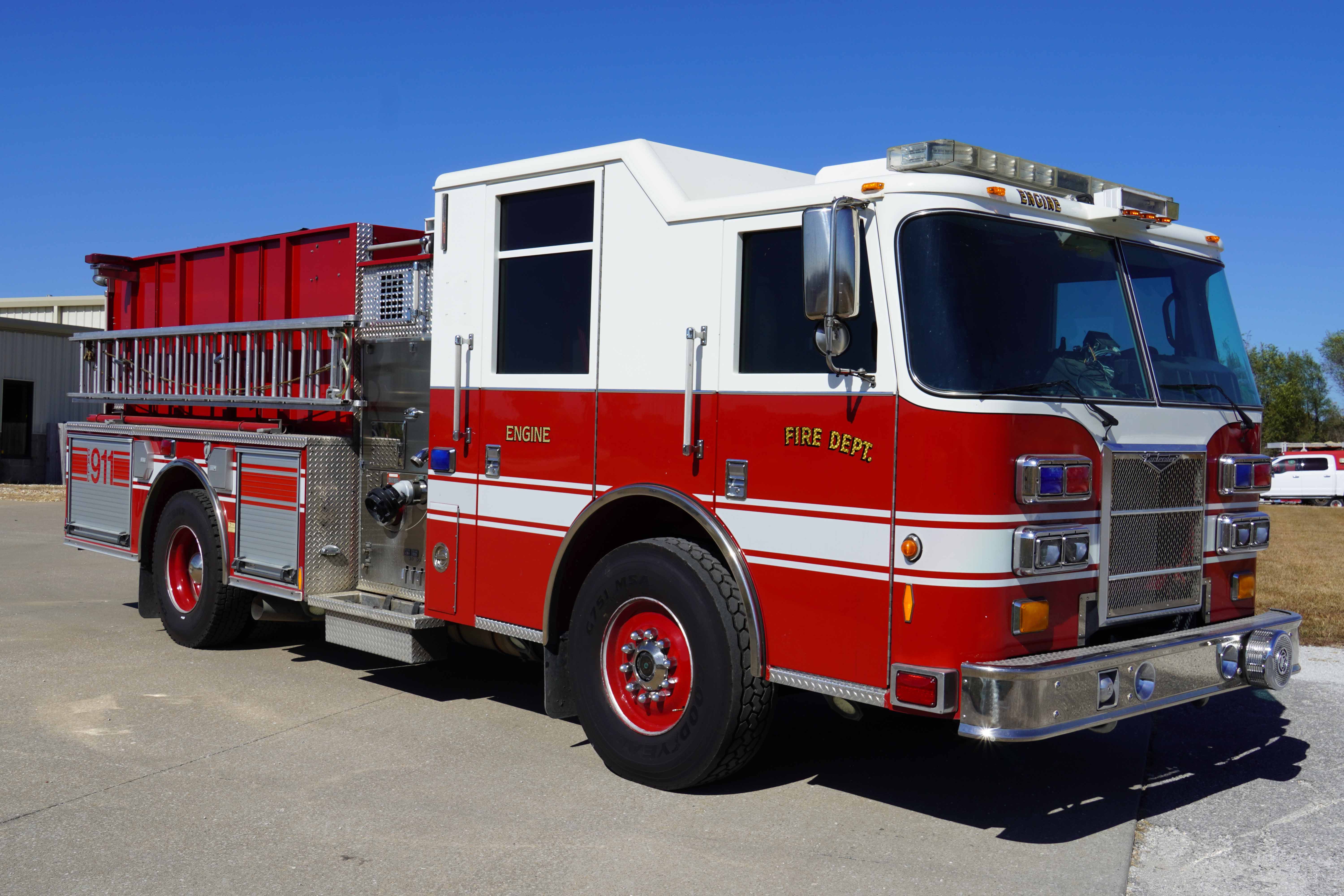 2010 Pierce Contender Pumper | Used Truck Details