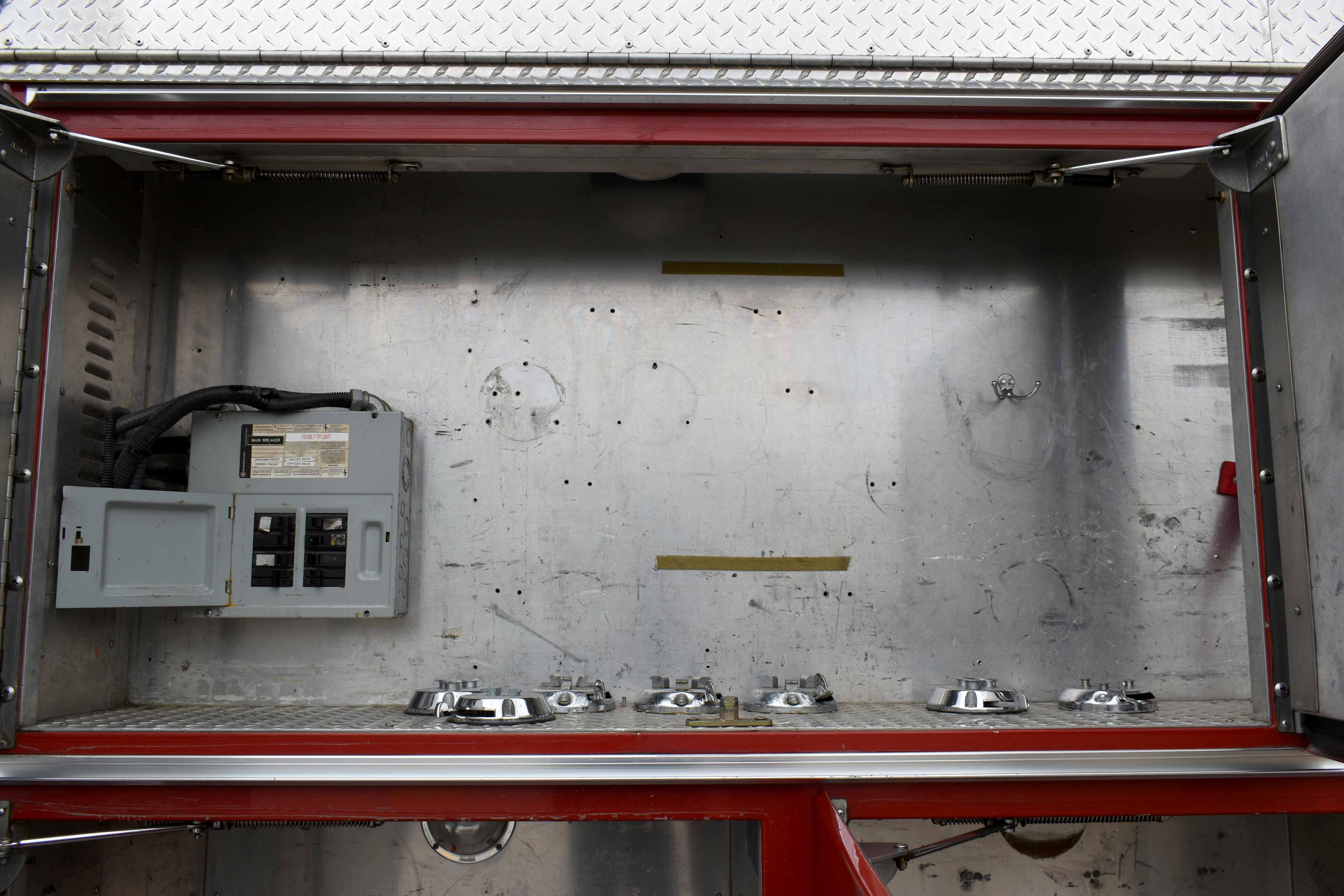 2001 Ferrara HME 75' Quint | Used Truck Details