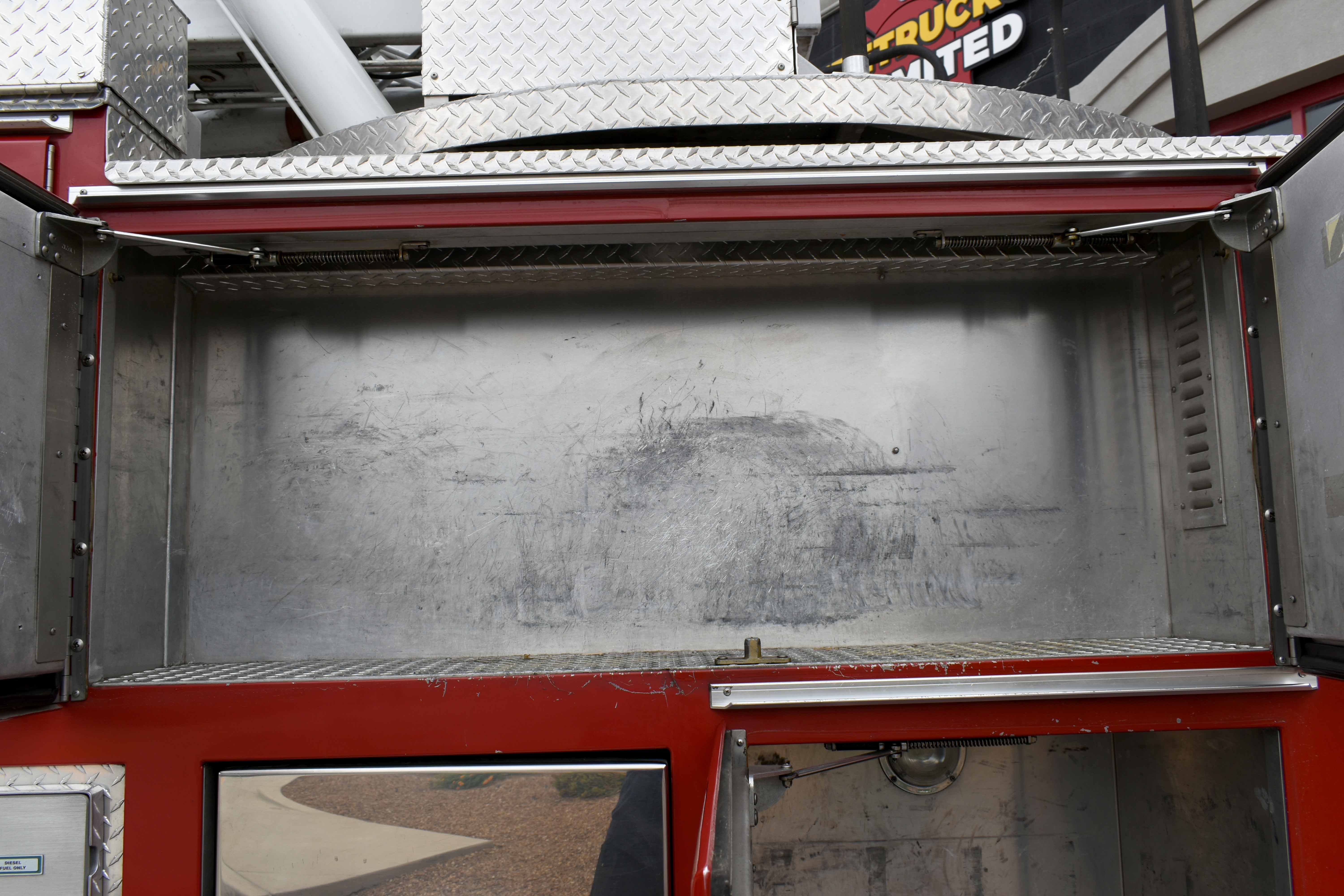 2001 Ferrara HME 75' Quint | Used Truck Details