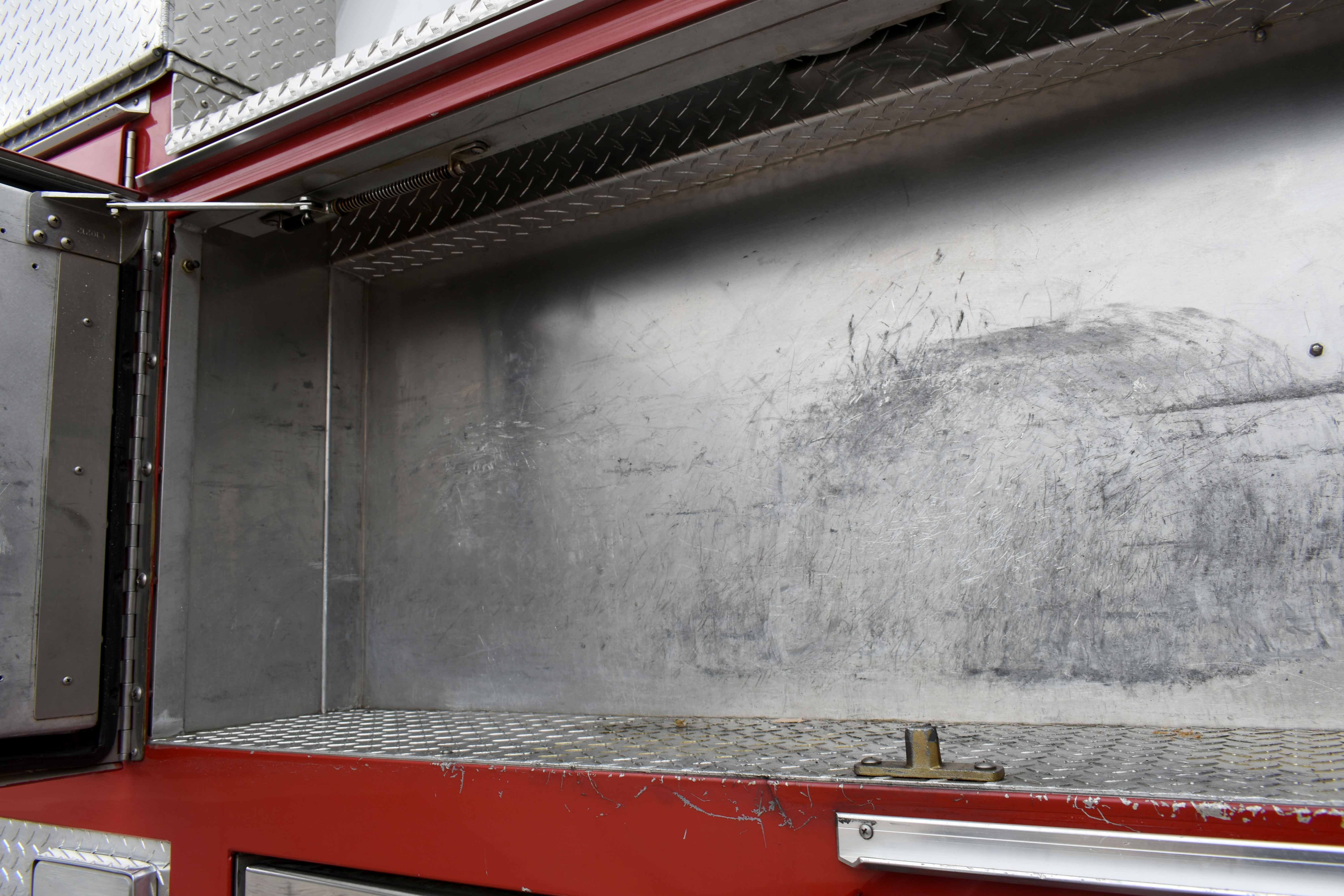 2001 Ferrara HME 75' Quint | Used Truck Details