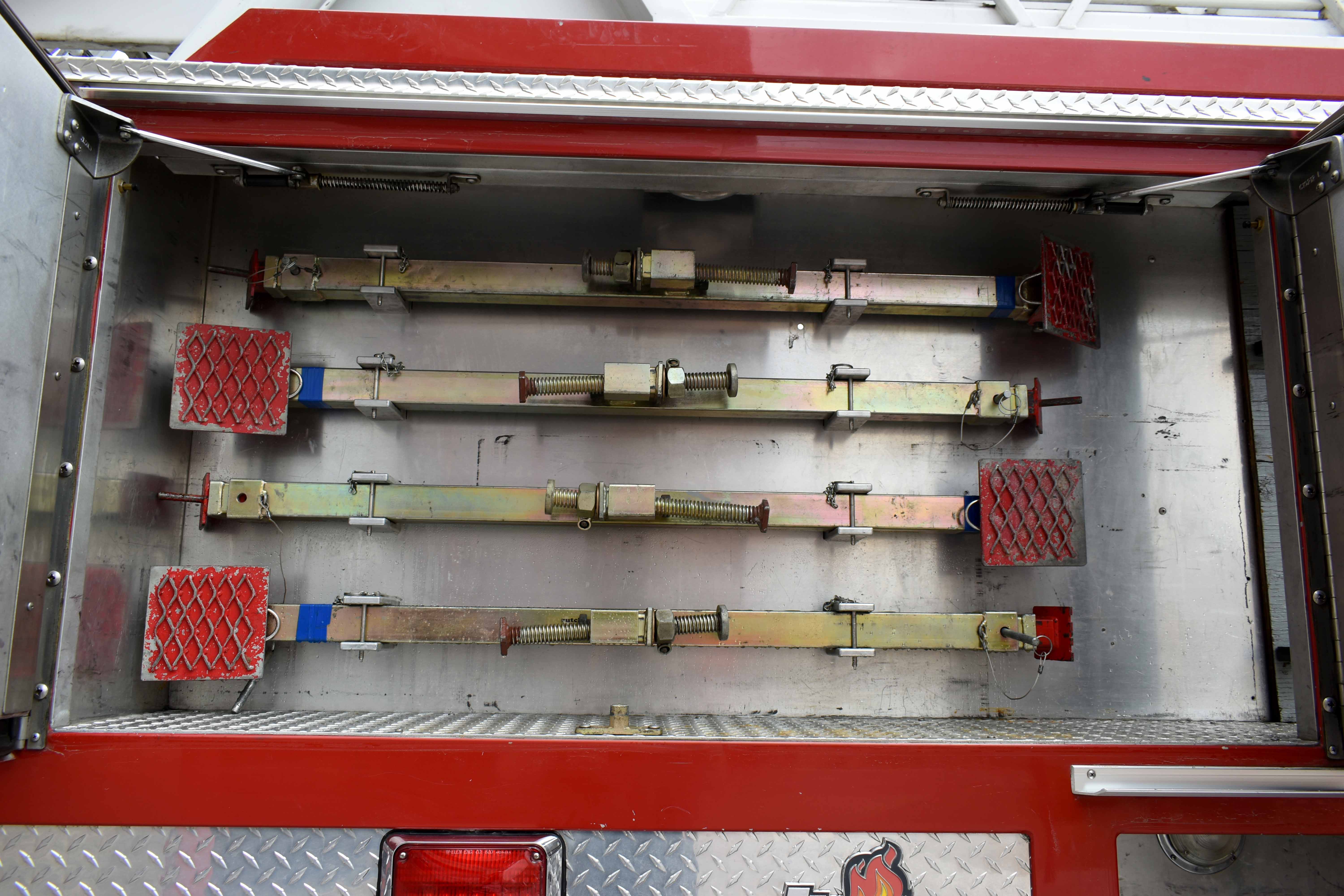 2001 Ferrara HME 75' Quint | Used Truck Details