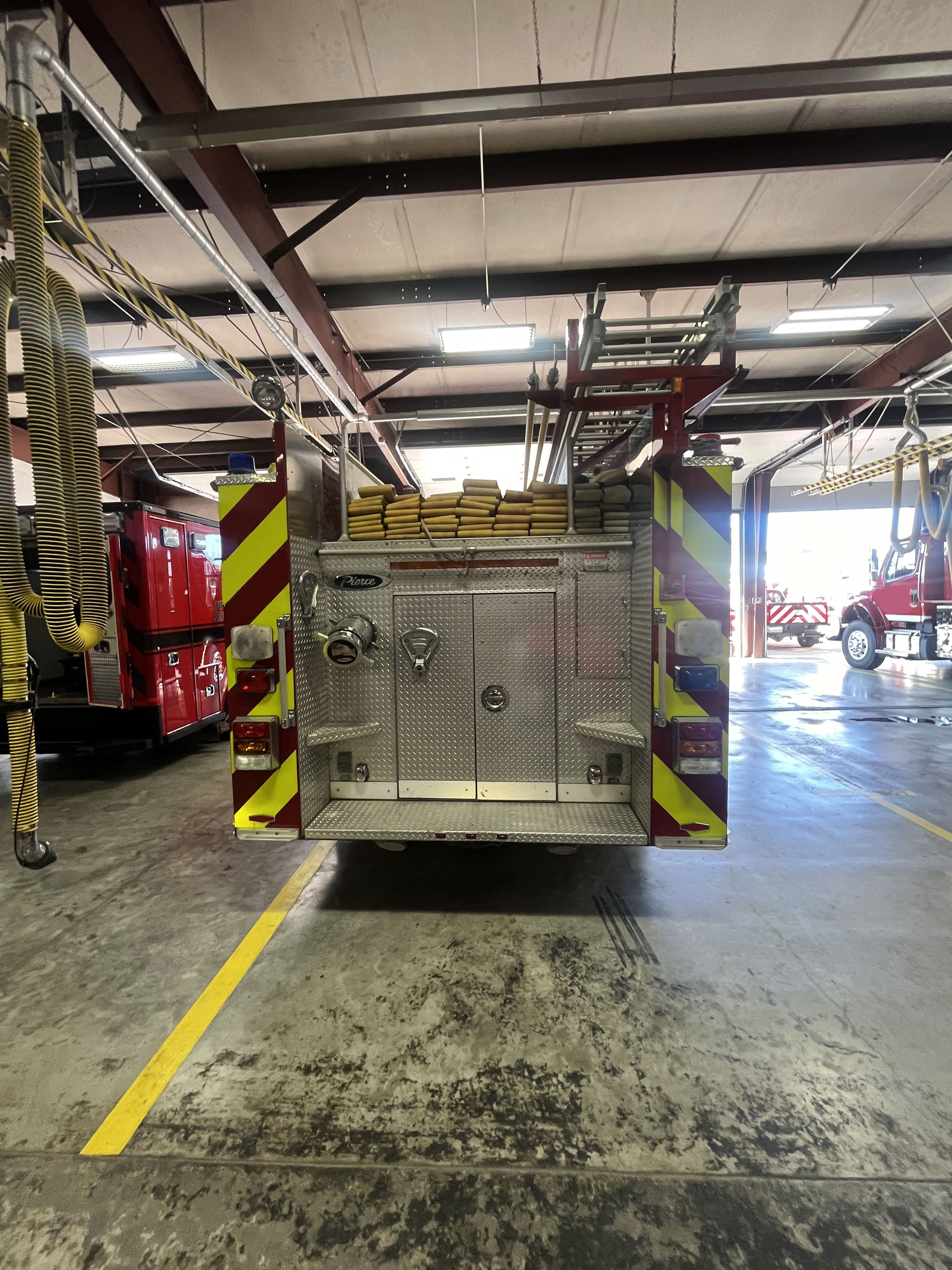 2000 Pierce Saber Rescue Pumper | Used Truck Details