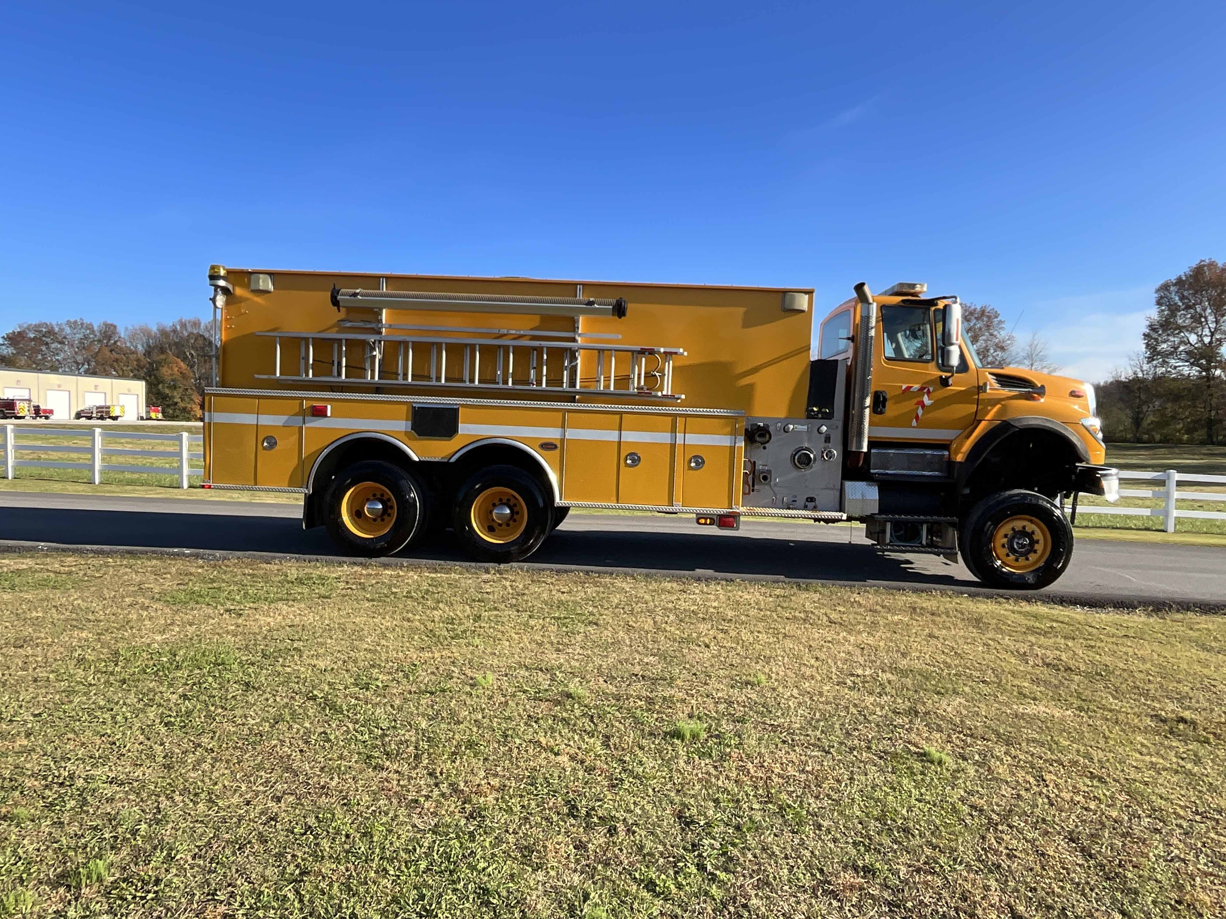 2009 KME International 6x6 Commercial Pumper Tanker | Used Truck Details