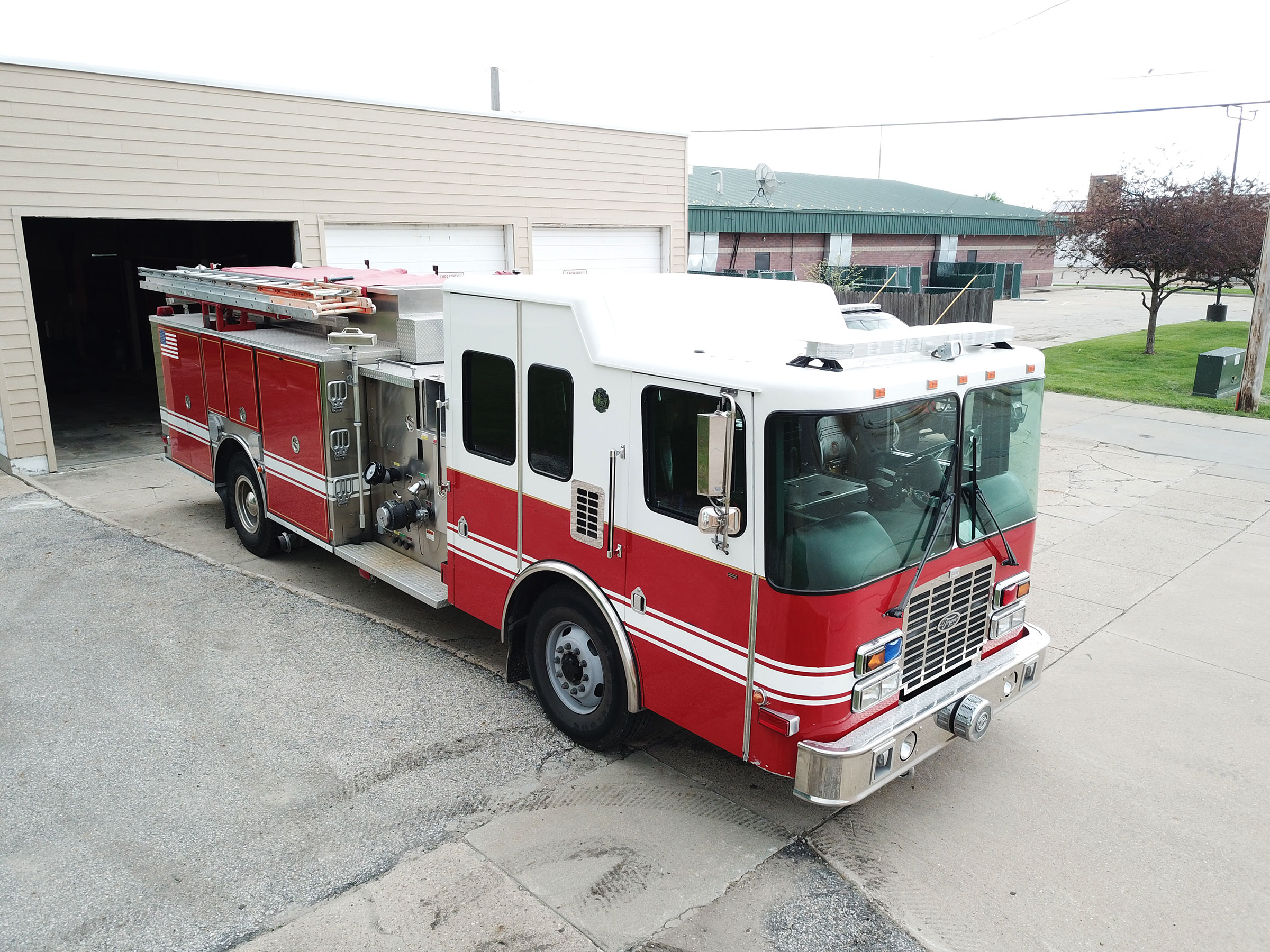2000 HME Predator Pumper | Firetrucks Unlimited