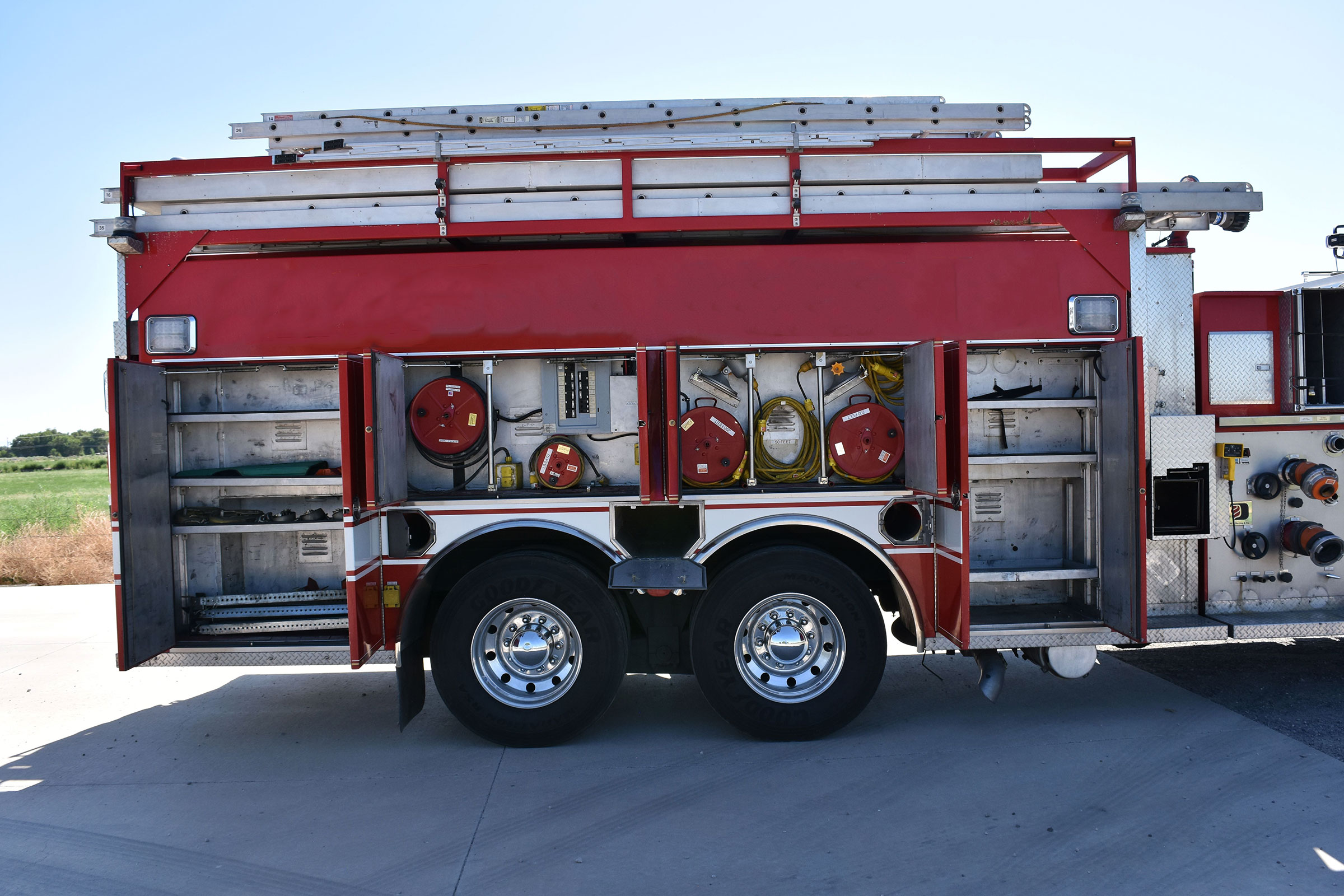 1995 Spartan Gladiator Pumper Tanker | Firetrucks Unlimited