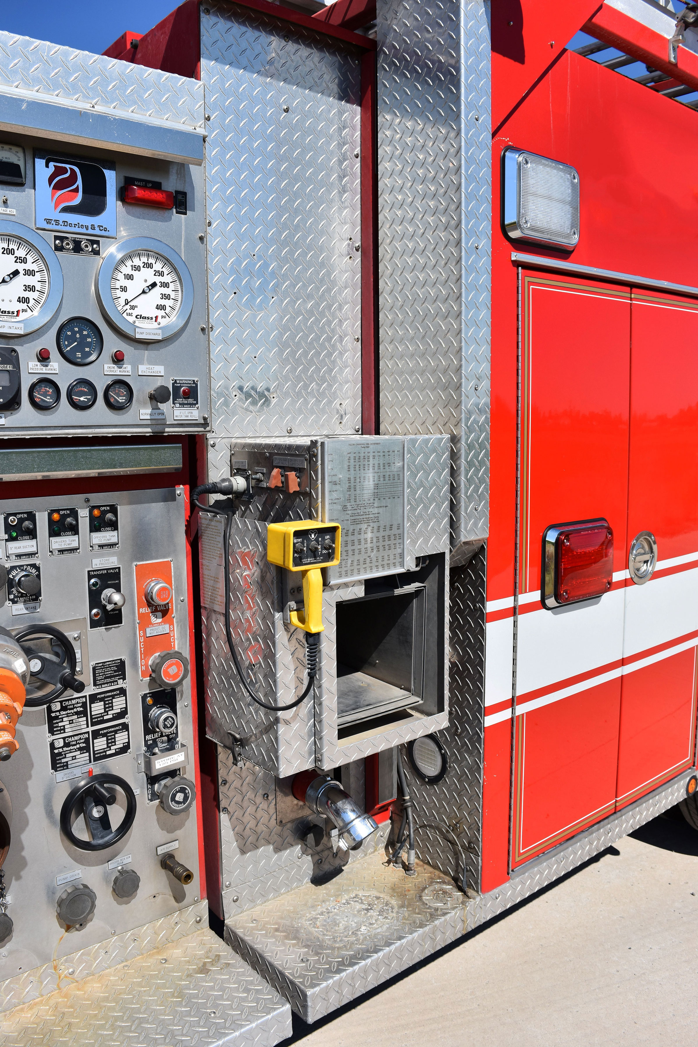 1995 Spartan Gladiator Pumper Tanker | Firetrucks Unlimited