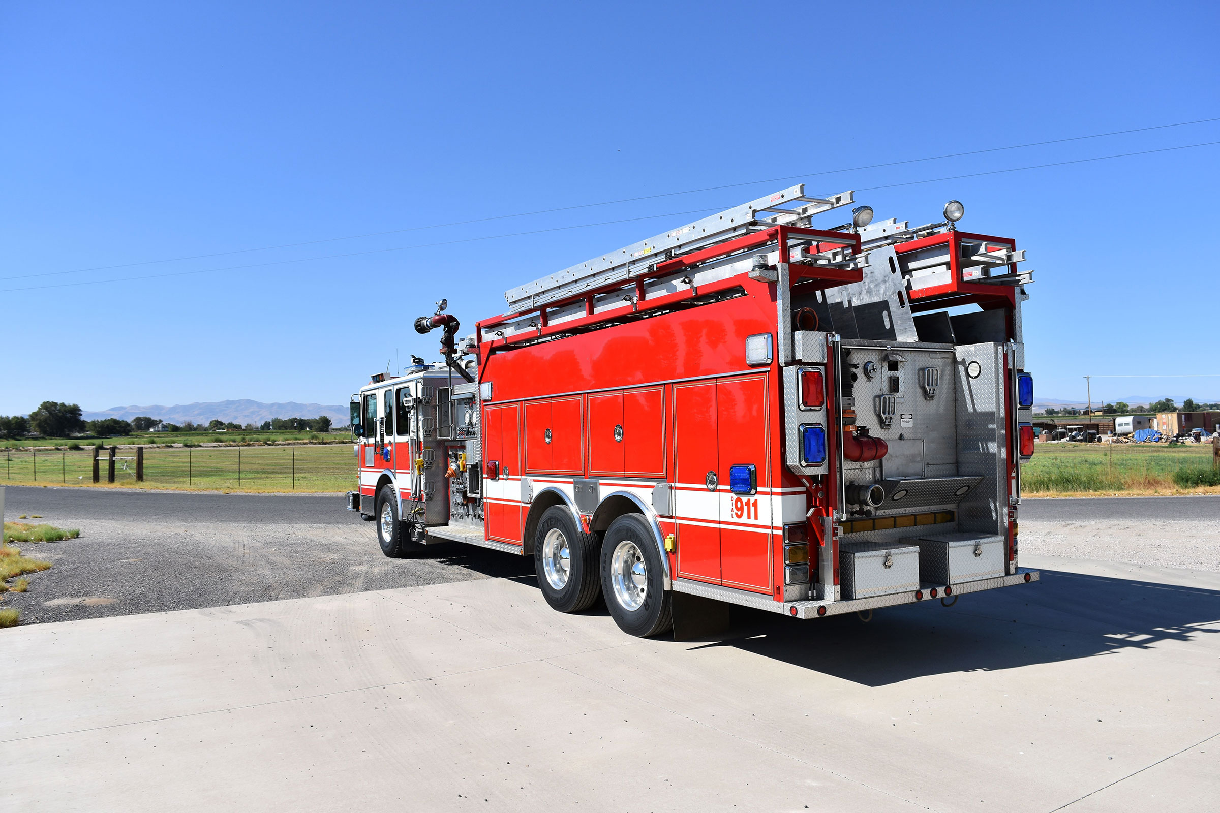1995 Spartan Gladiator Pumper Tanker | Firetrucks Unlimited