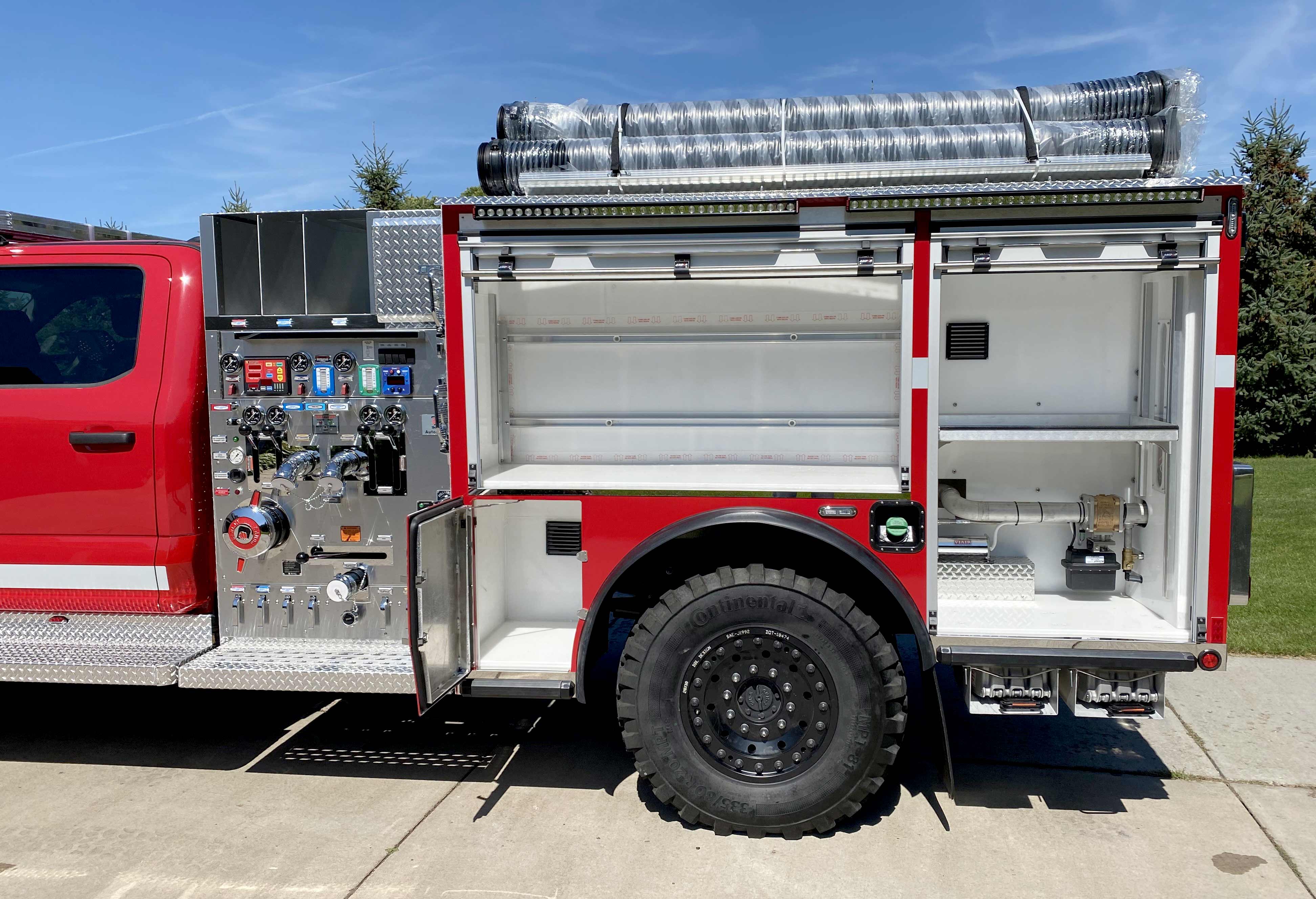 2023 Darley Ford F-550 4x4 Commercial Mini Pumper | Used Truck Details