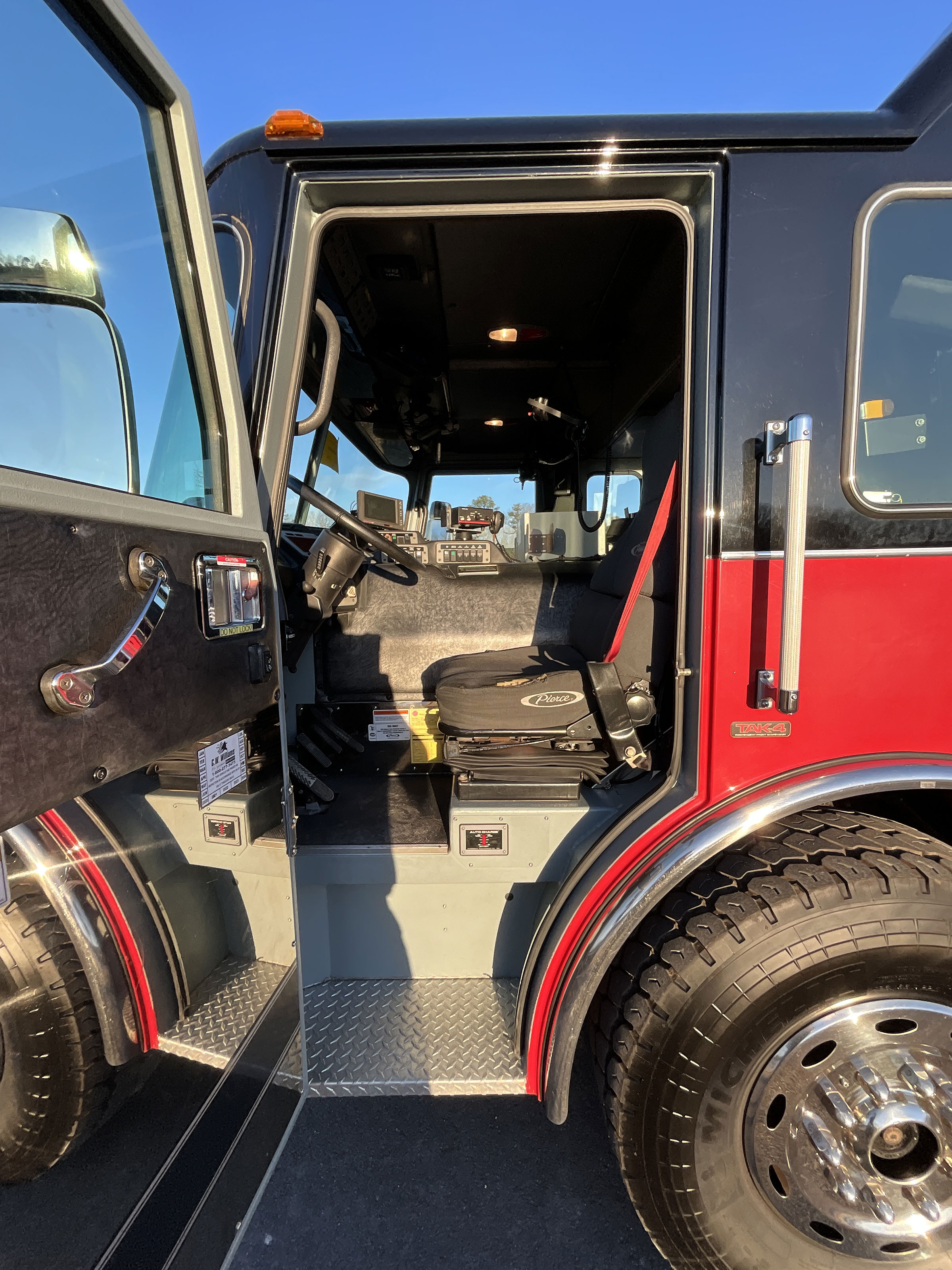 2006 Pierce Dash Rescue Pumper | Firetrucks Unlimited