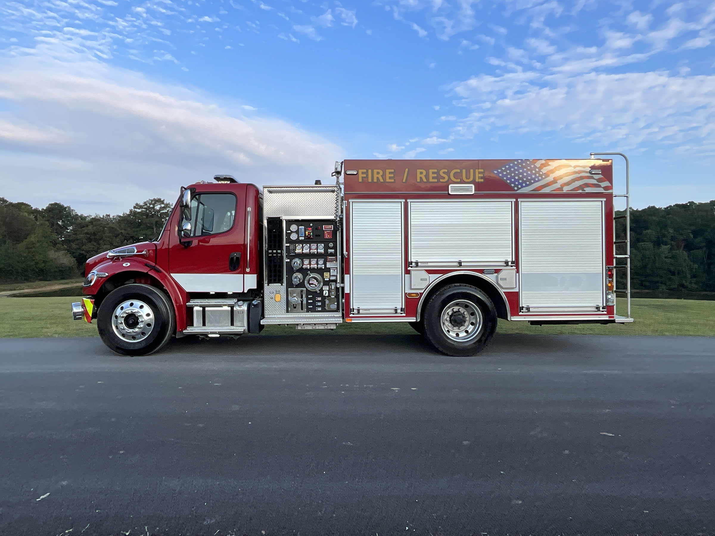 2021 Pierce Freightliner Commercial Pumper | Firetrucks Unlimited