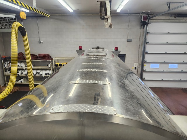 1997 US Tanker Freightliner Commercial Elliptical Tanker | Firetrucks ...