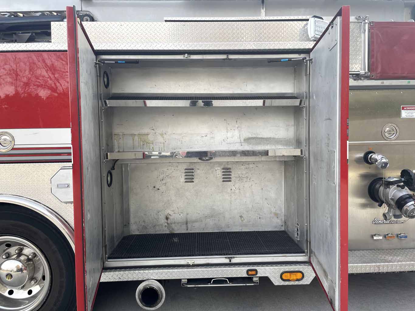 1999 General HME 75' Aerial | Used Truck Details