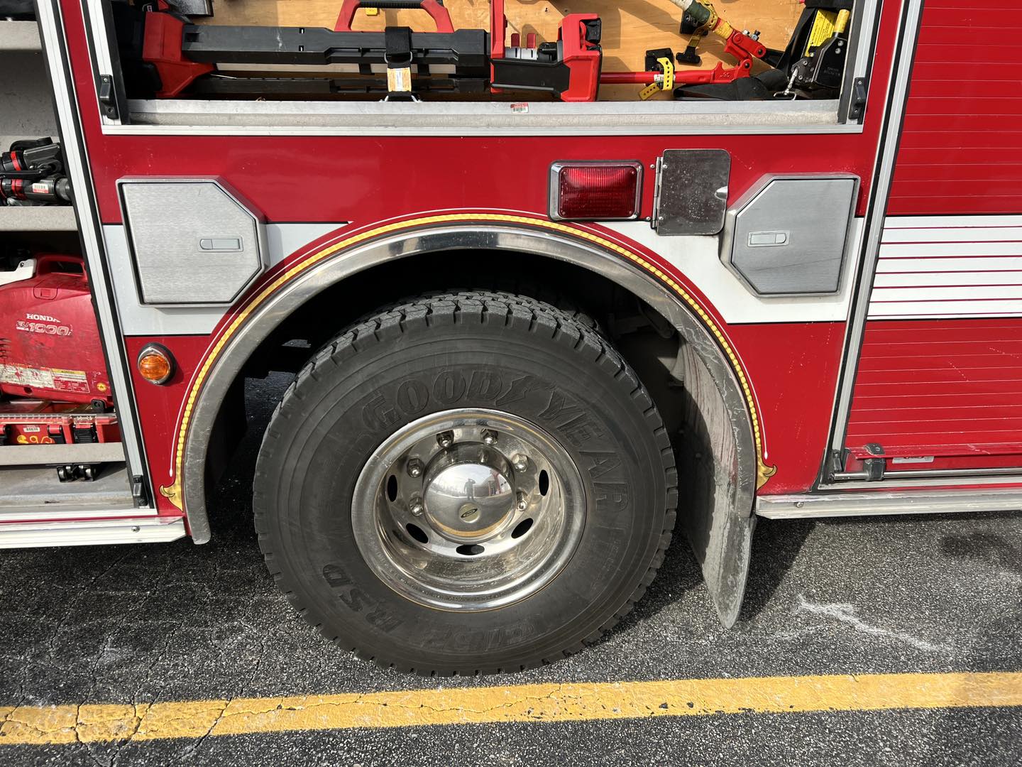 2007 Pierce Contender Pumper | Firetrucks Unlimited