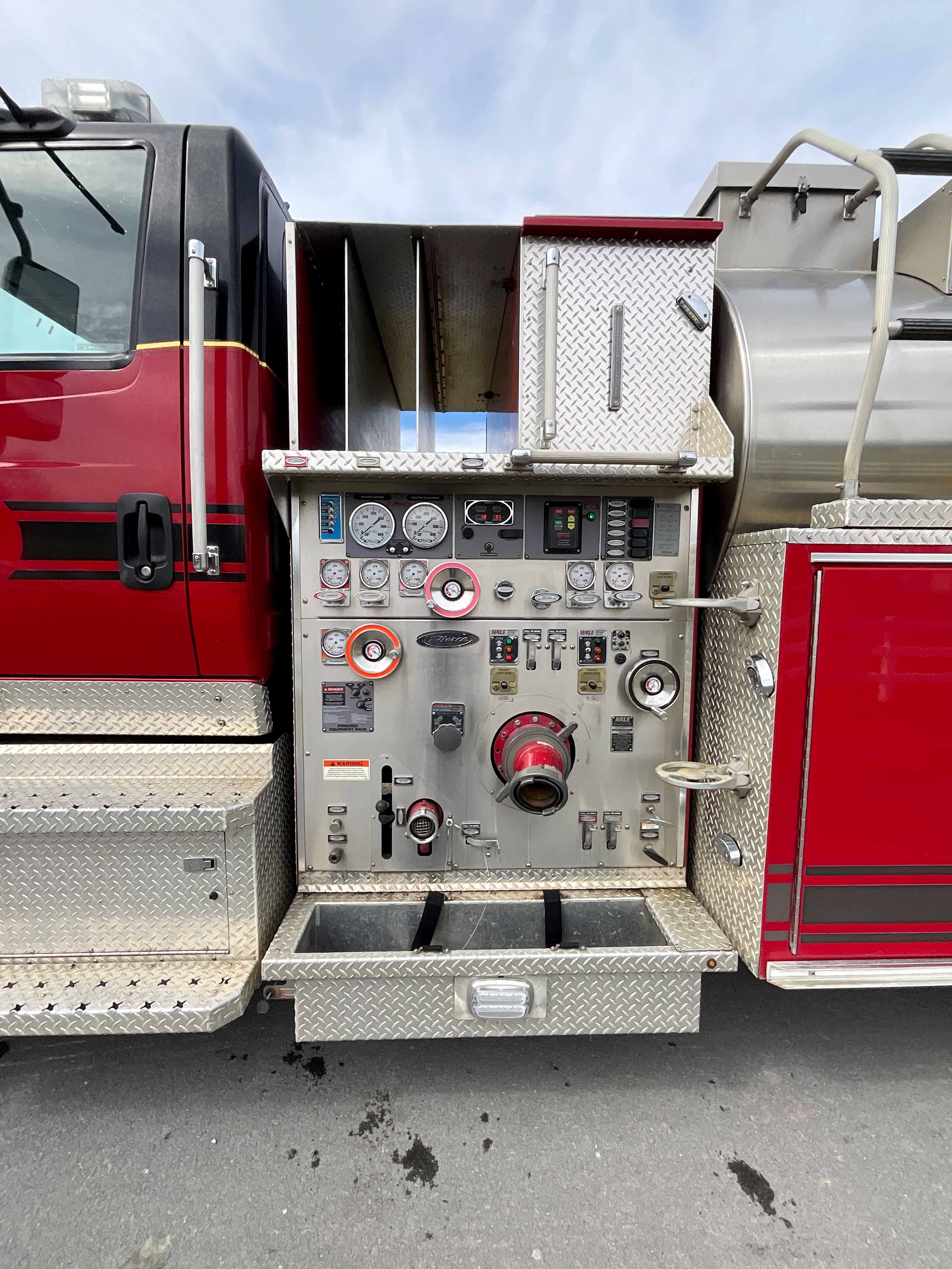 2010 Pierce International 6x4 Commercial Elliptical Tanker | Firetrucks ...