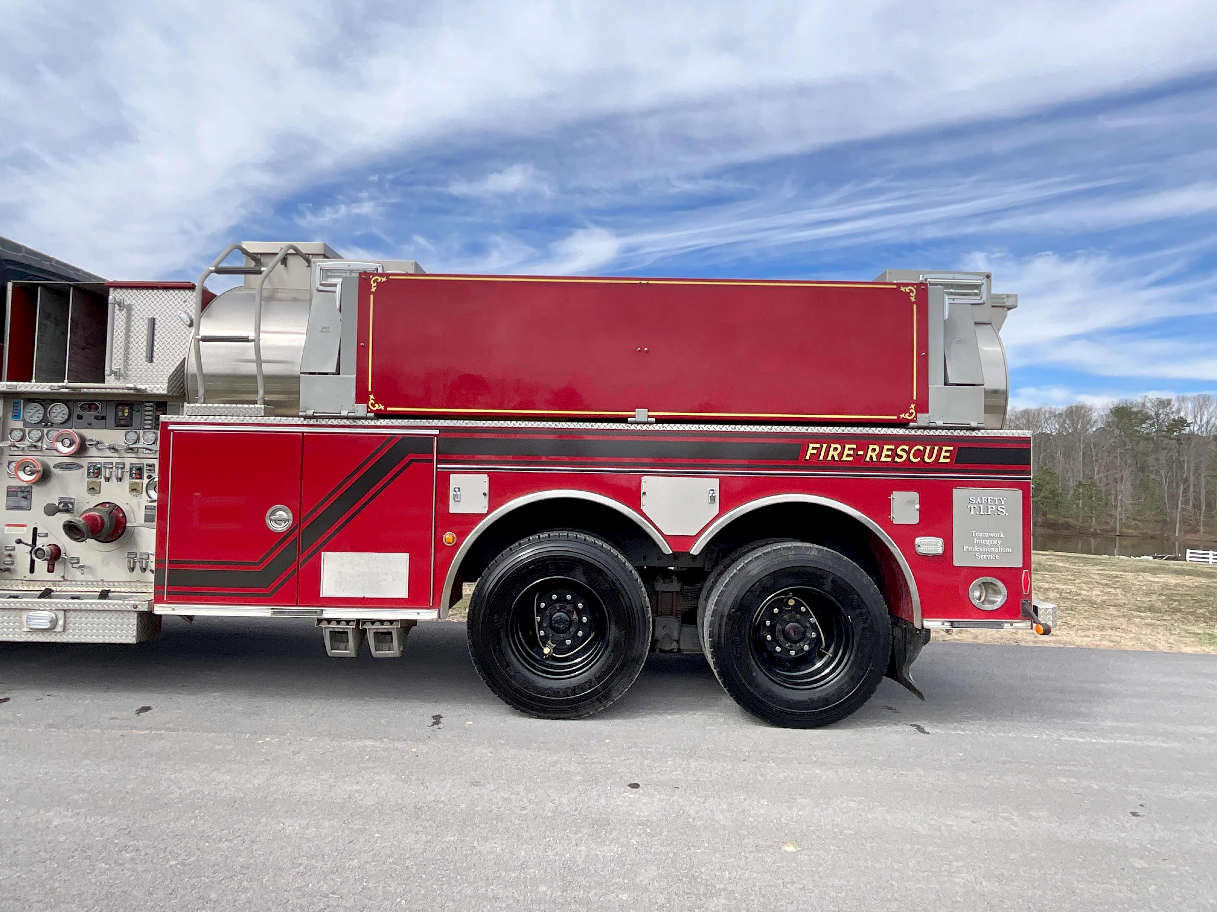 2010 Pierce International 6x4 Commercial Elliptical Tanker | Firetrucks ...